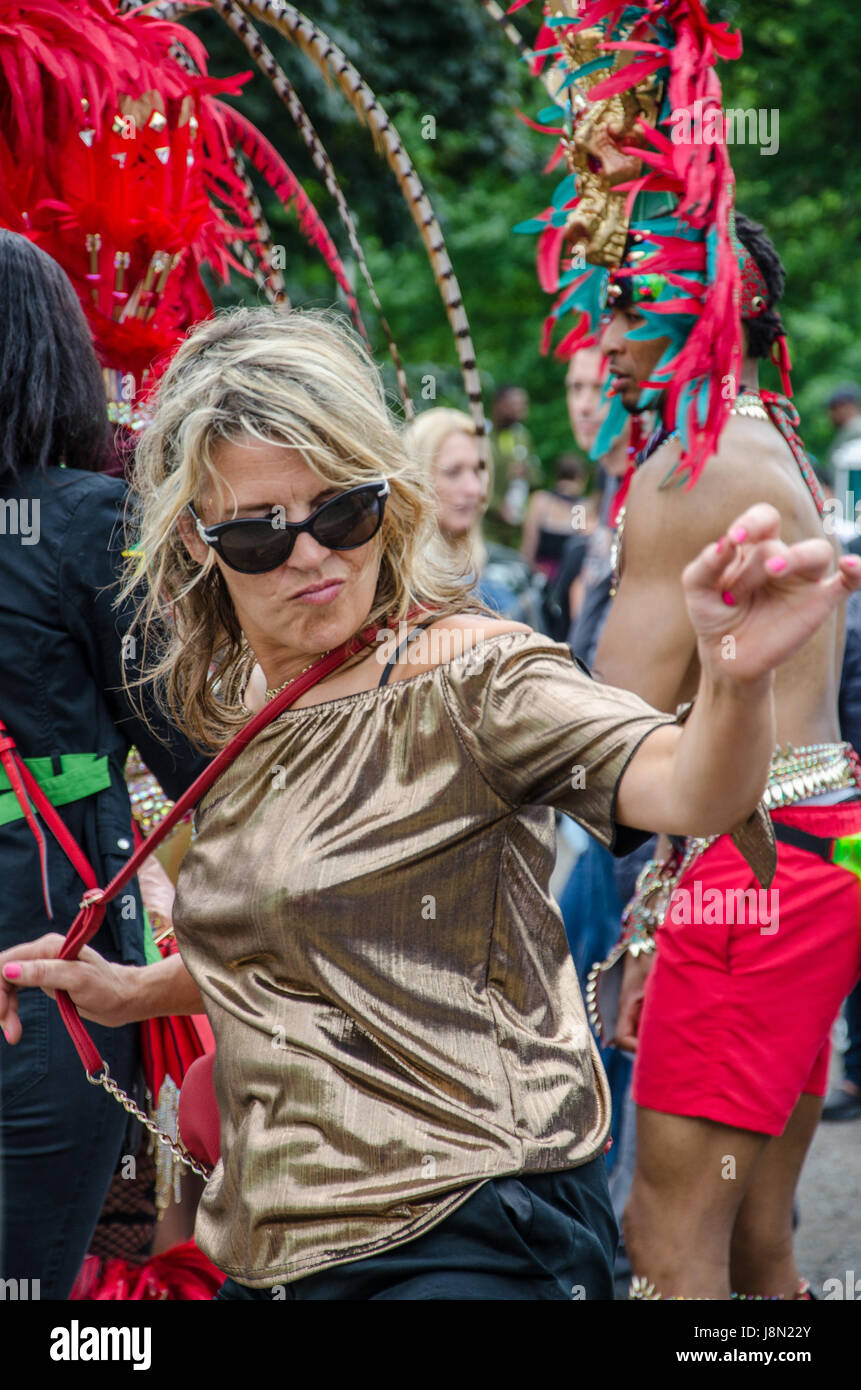 Reading, UK. 29th May, 2017. UK Weather: Reading carnival goes ahead ...