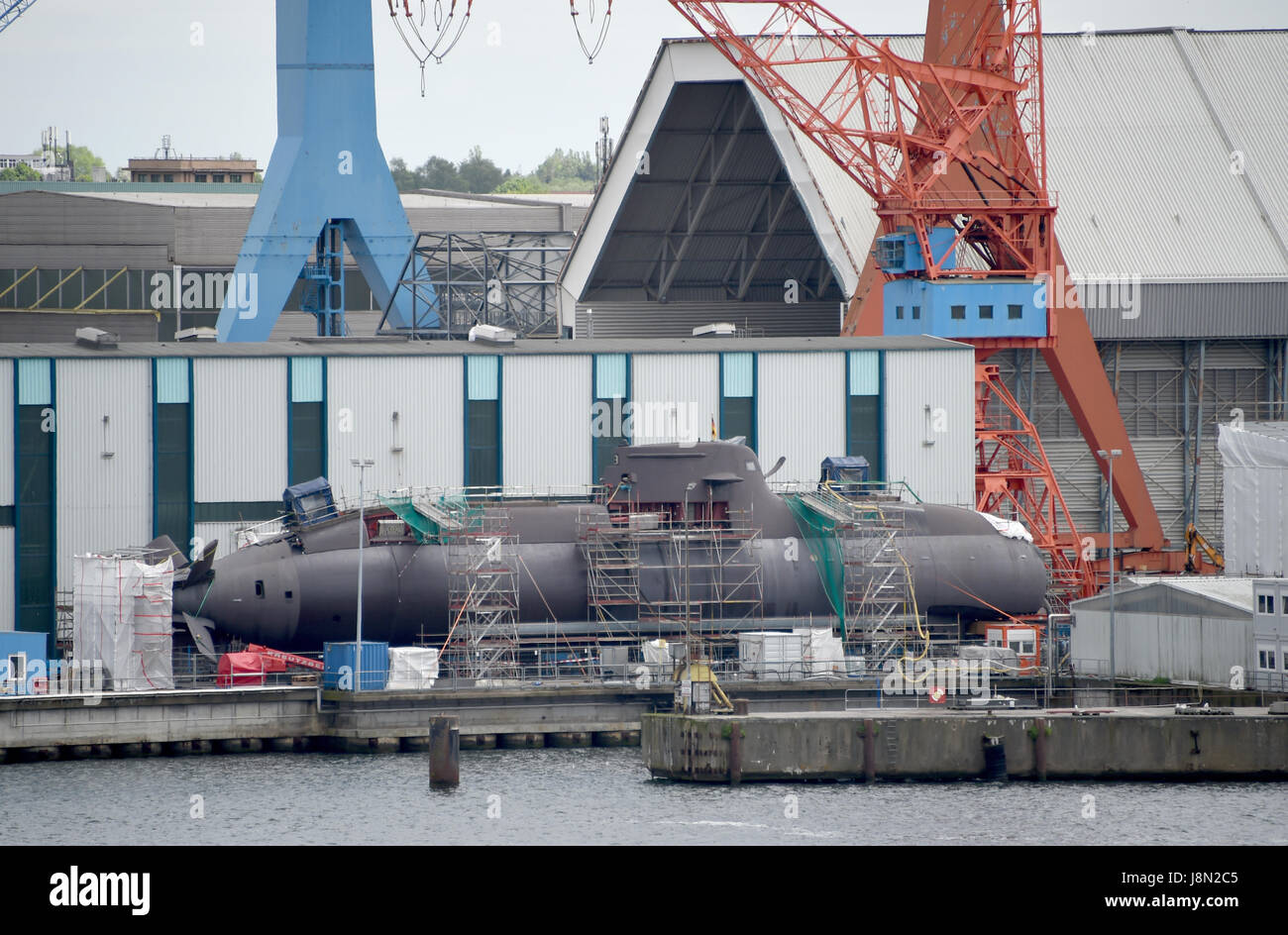 Kiel, Germany. 24th May, 2017. German submarine "U 31" at the Thyssen ...