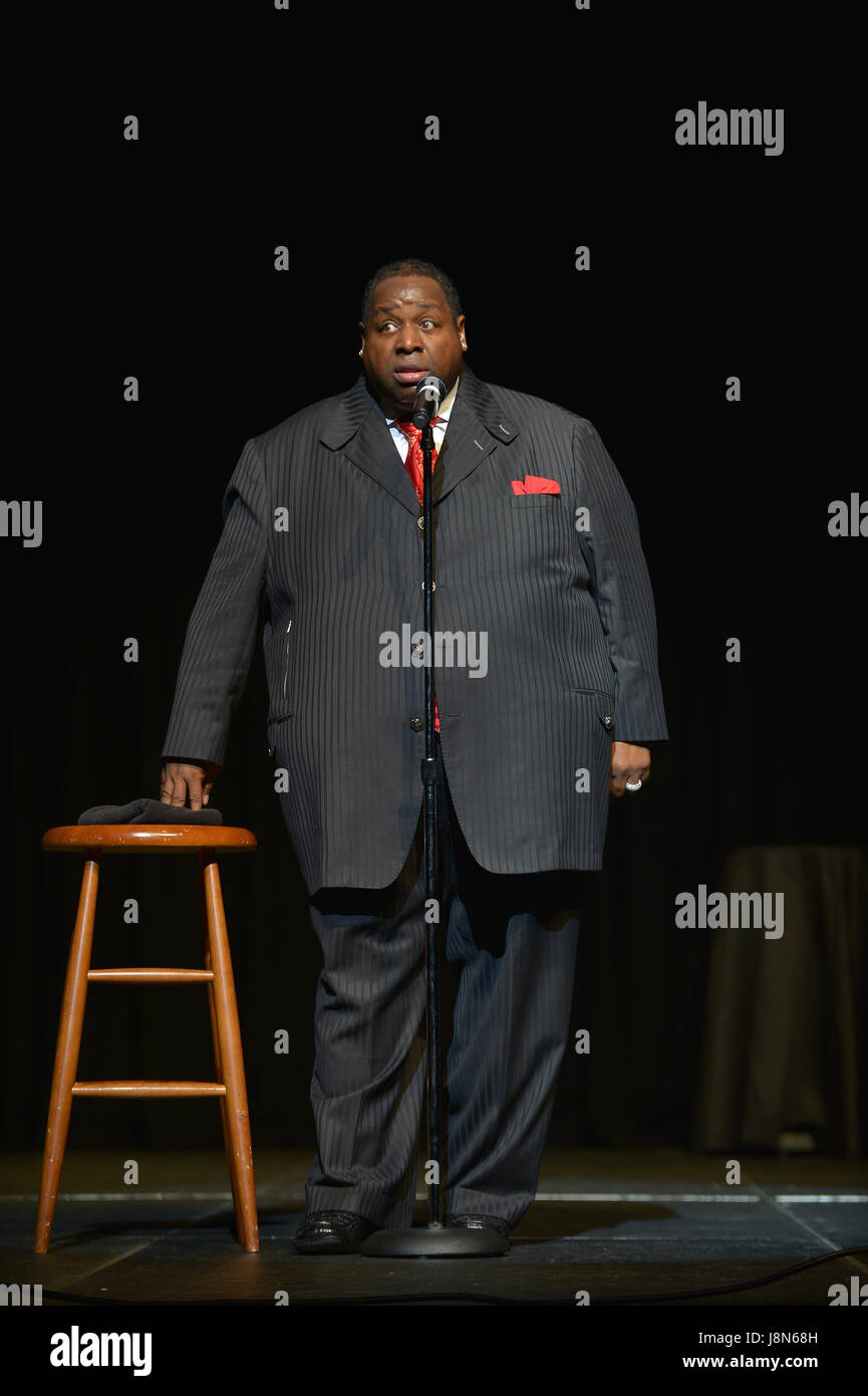 Miami, FL, USA. 28th May, 2017. Actor/comedian Bruce Bruce performs ...