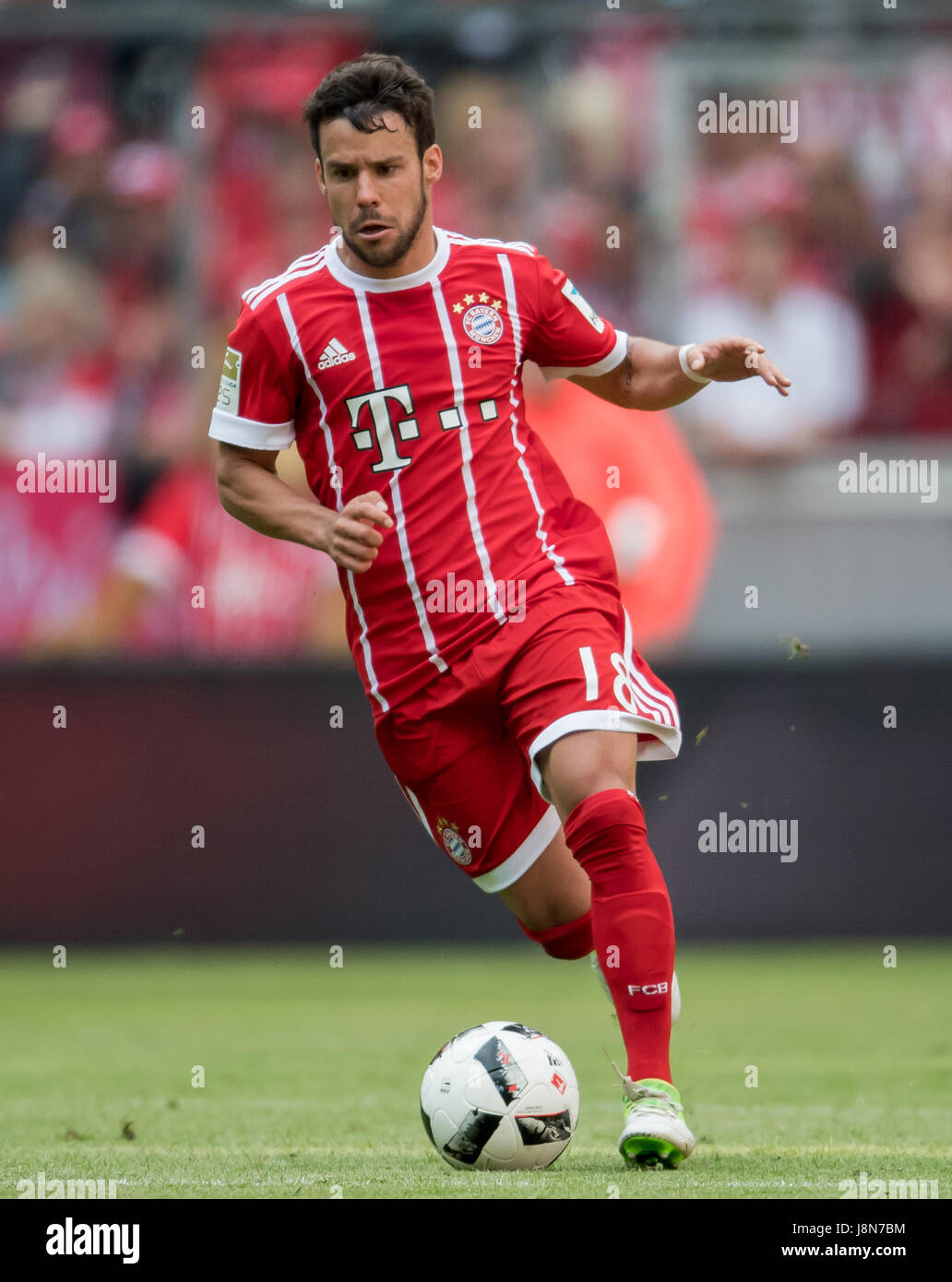 Munich, Germany. 20th May, 2017. Munich's Juan Bernat in action during ...