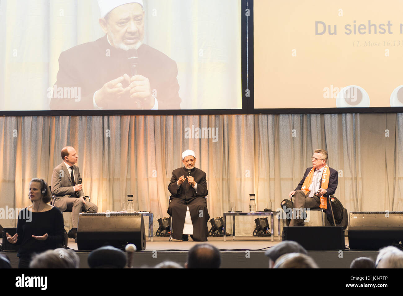 Ahmed el tayeb hi-res stock photography and images - Alamy