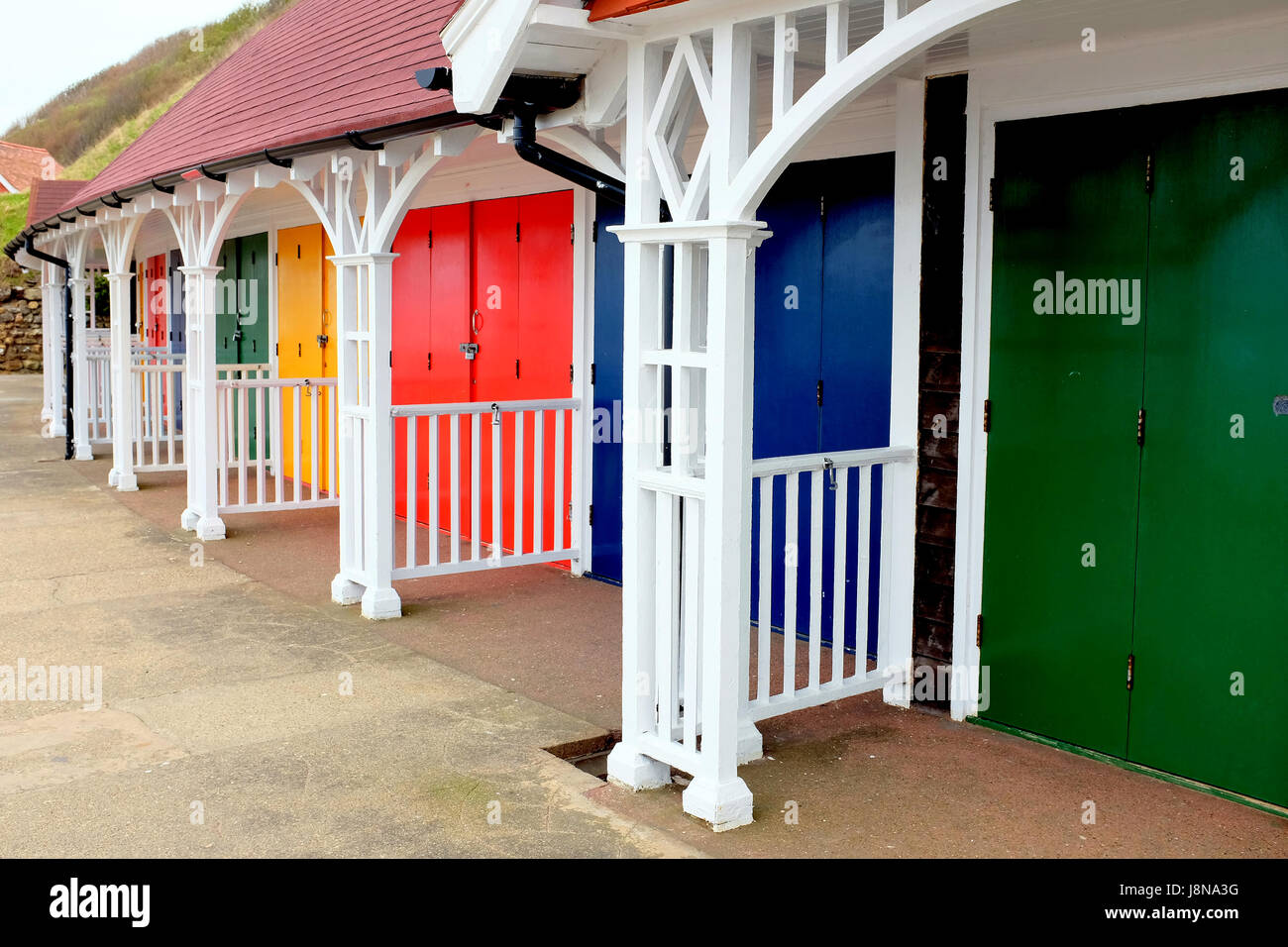 Scarborough, Yorkshire, UK. May 08, 2017. The rare cast iron multi span ...