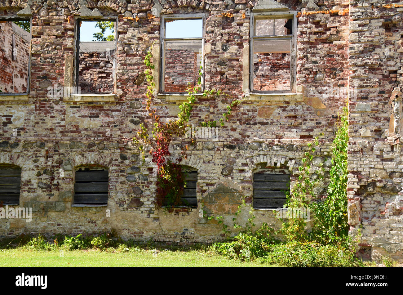 Conservation of old ruins Stock Photo - Alamy
