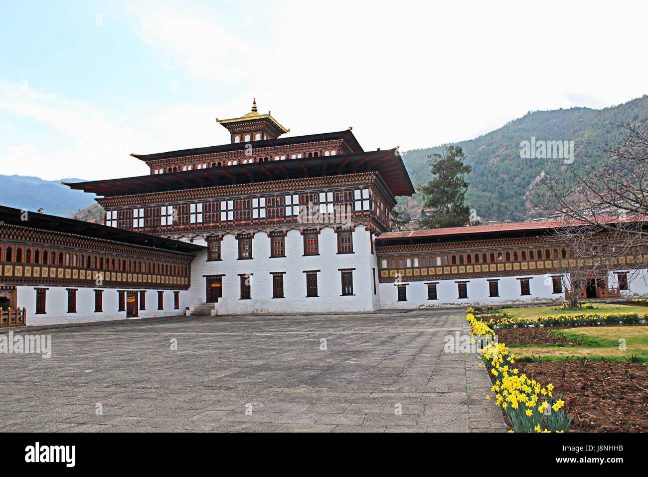 Government building in Bhutan Stock Photo - Alamy