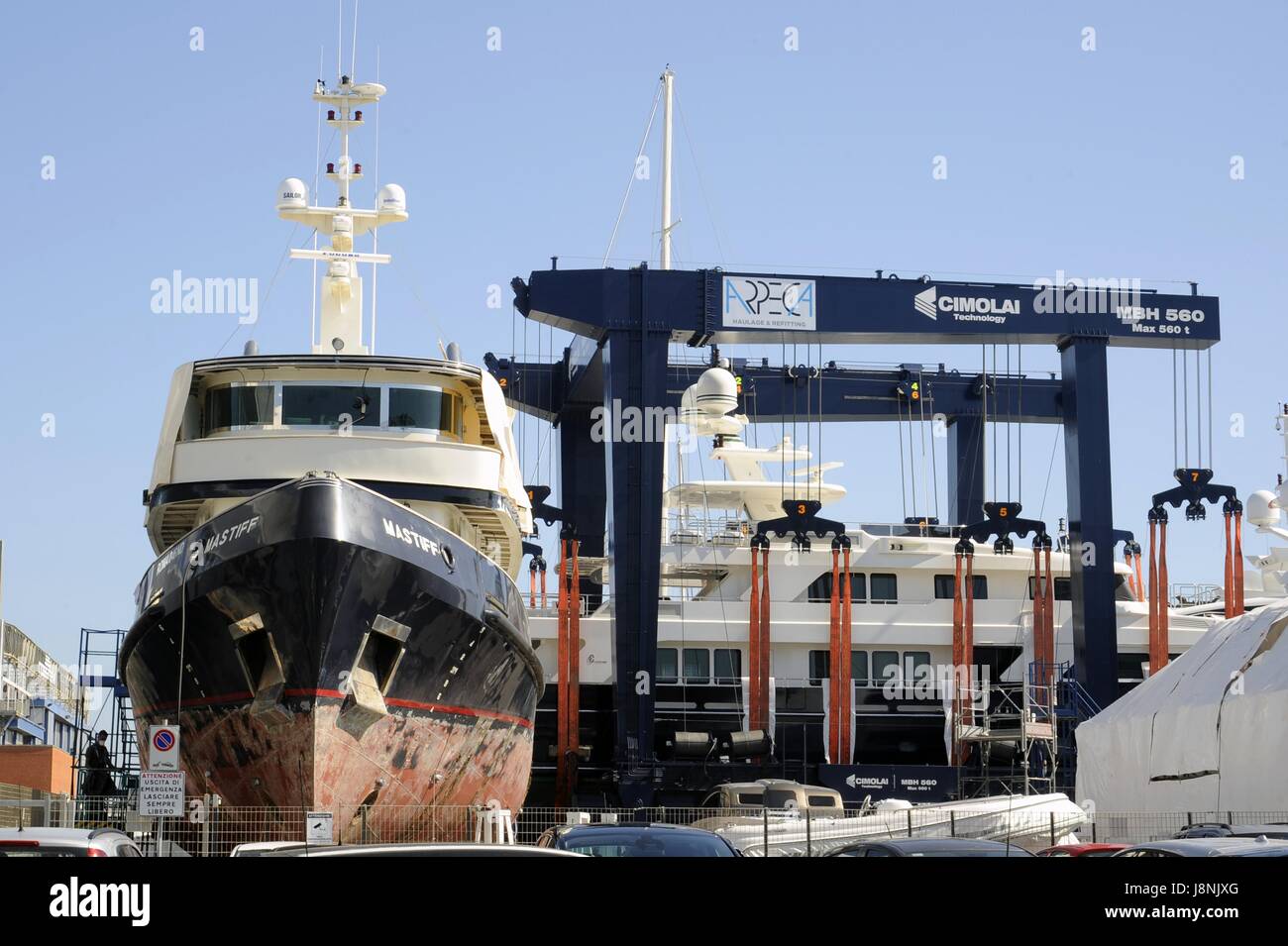 Viareggio (Tuscany, Italy), shipyards Stock Photo - Alamy