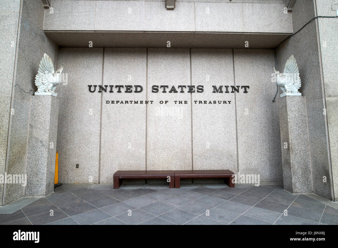 United states mint building Philadelphia USA Stock Photo - Alamy