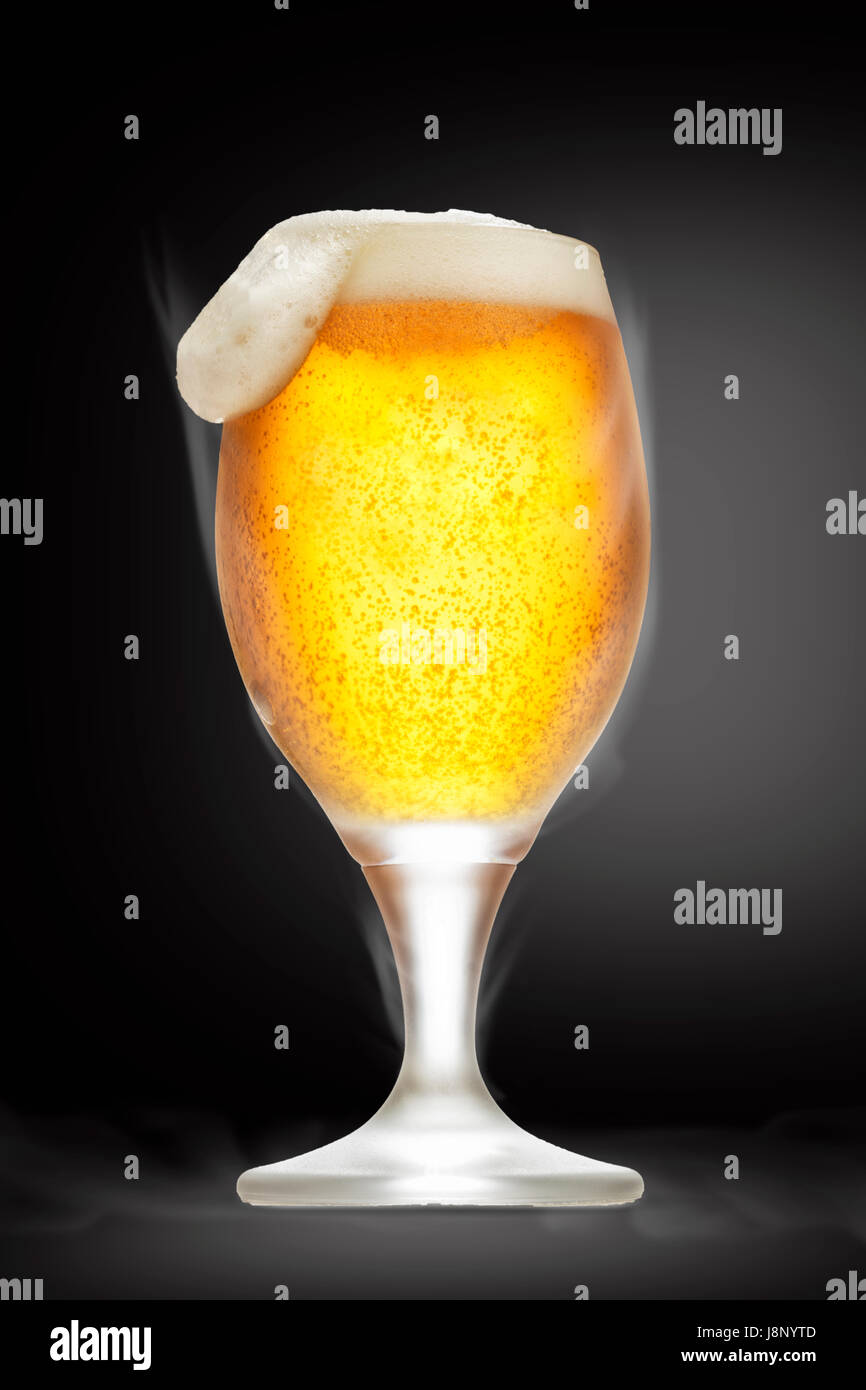 Beer Drip Foam High Resolution Stock Photography and Images - Alamy