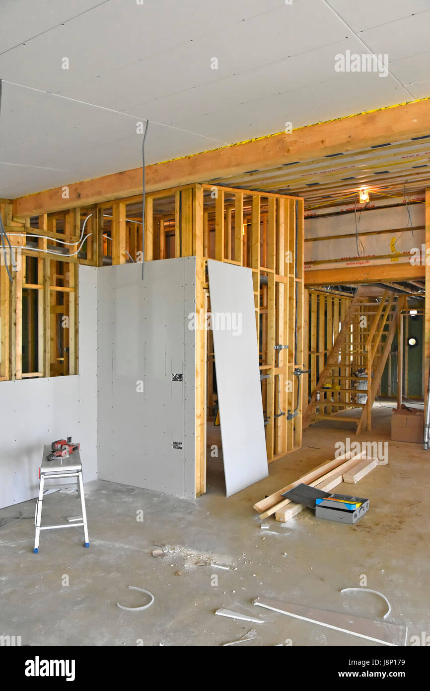 Timber stud partition hi-res stock photography and images - Alamy