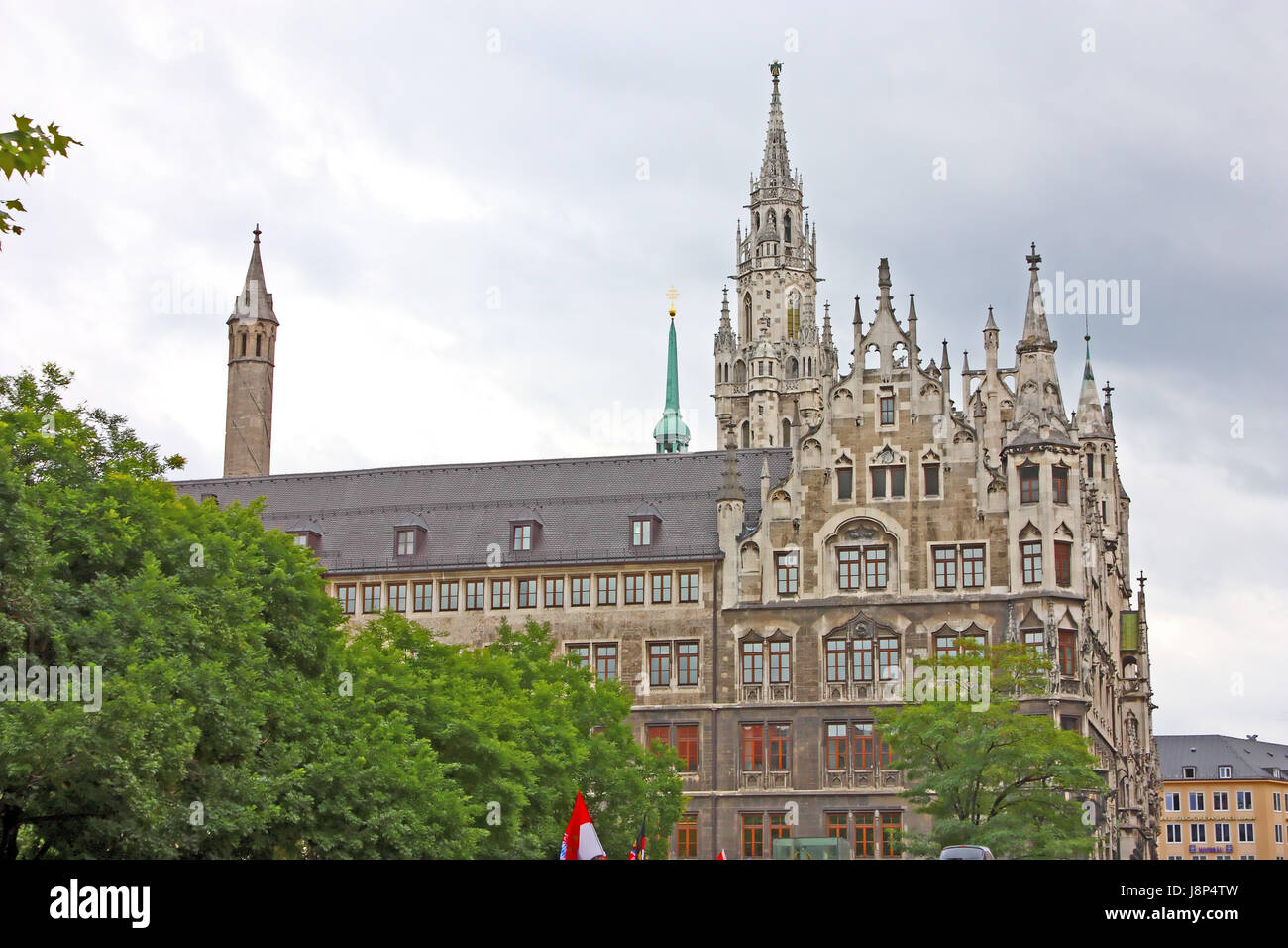 hall, city, town, clock, munich, Marienplatz, carillon, building, hall ...