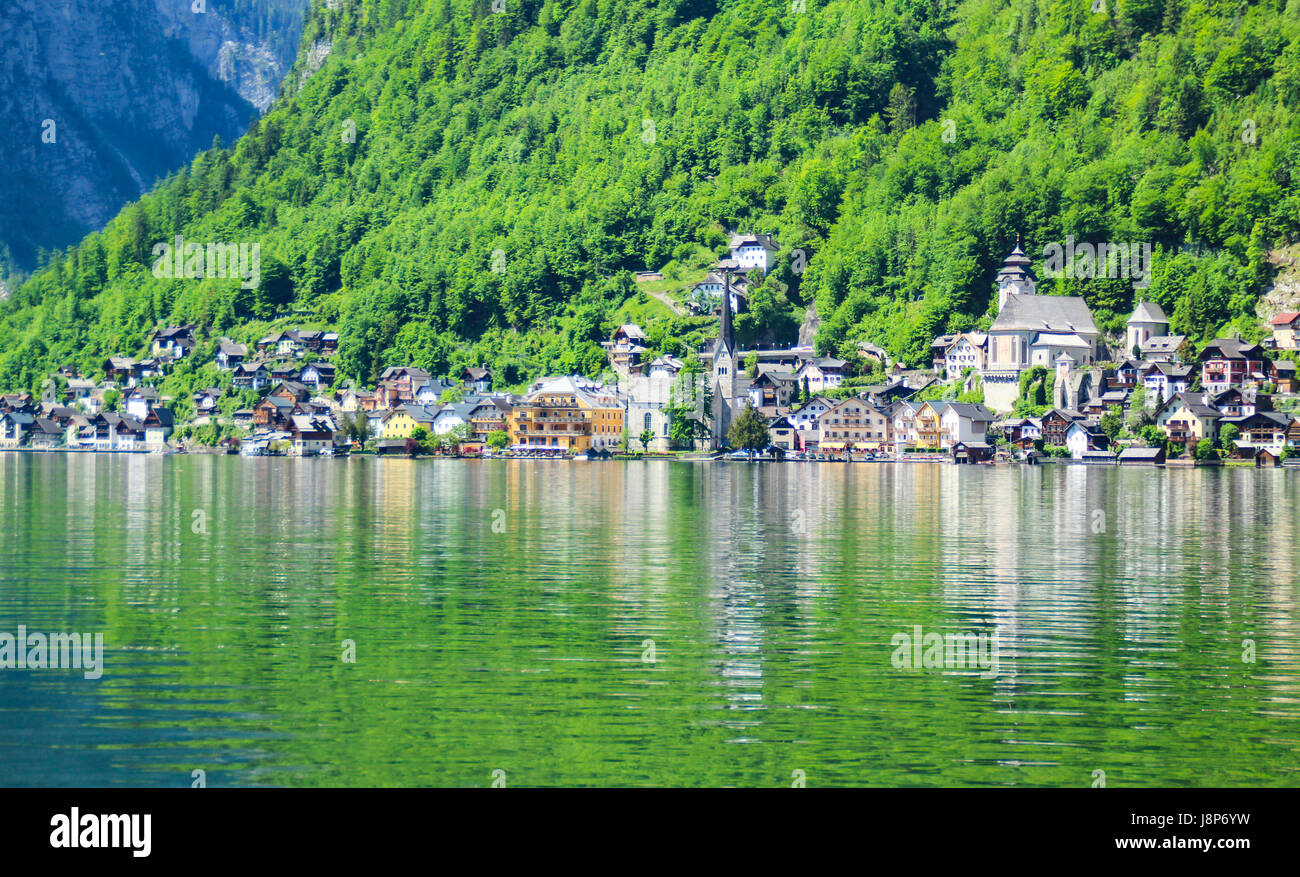 One of the most beautiful Alpine villages Hallstat in Austria Stock ...