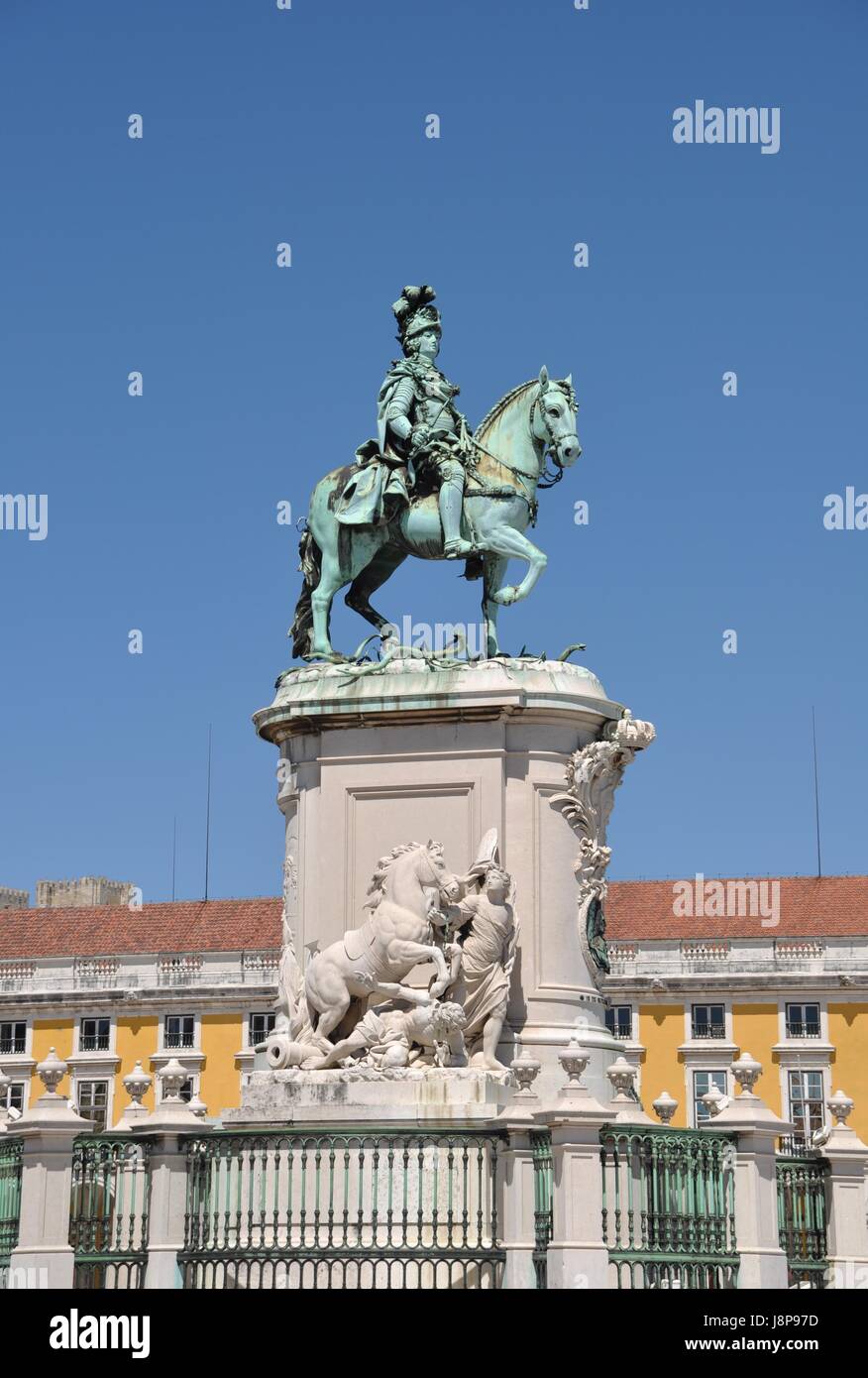 statue, arch, square, portugal, lisbon, commerce, street, road, blue ...