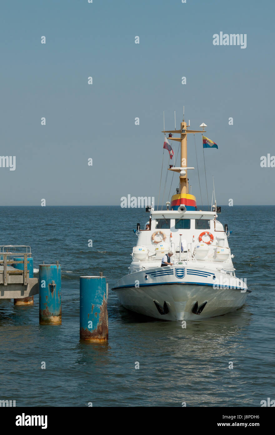 sailing boat, sailboat, rowing boat, boat, watercraft, ship, horizon ...