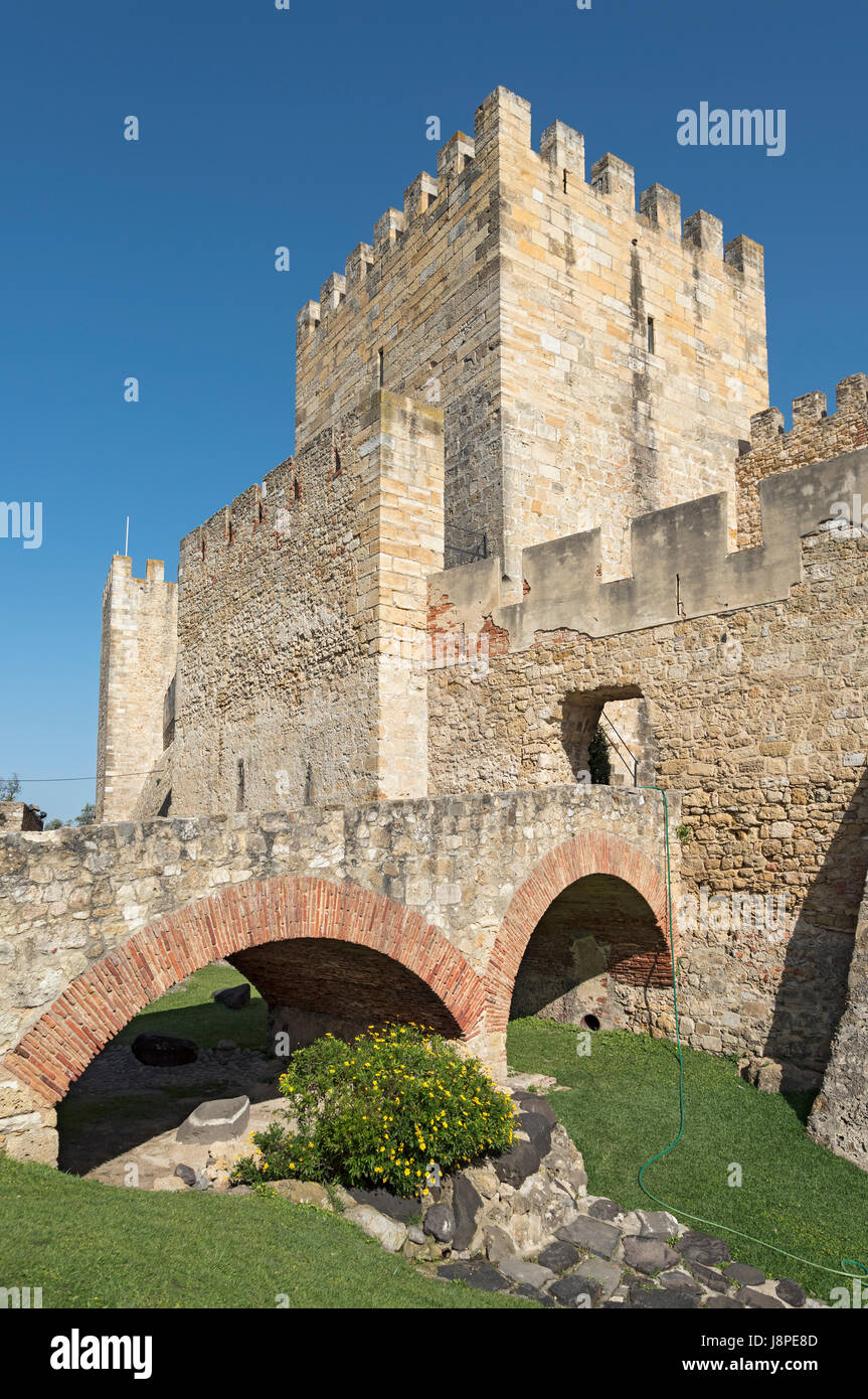 São Jorge Castle (Castelo), Lisbon, Portugal Stock Photo - Alamy