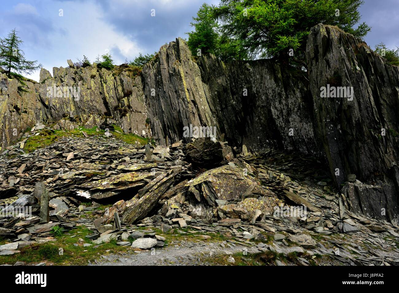 Waste slate from Castle Crag Quarry Stock Photo - Alamy