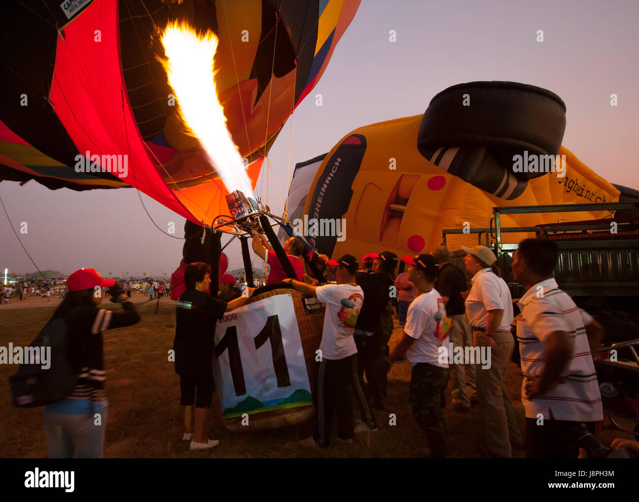 Balloon inflation inflate flame hi-res stock photography and images - Alamy