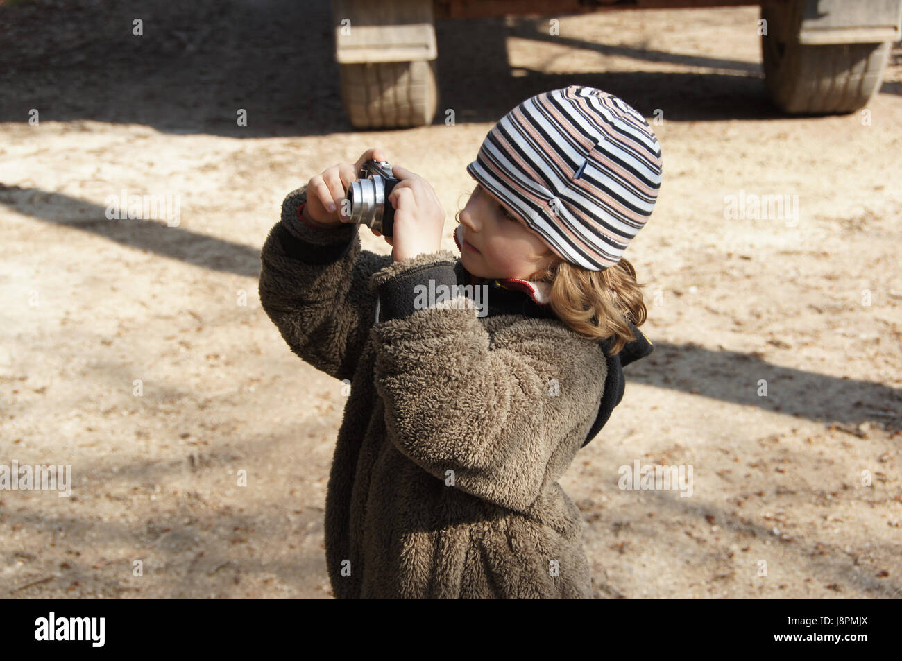 child with camera Stock Photo - Alamy