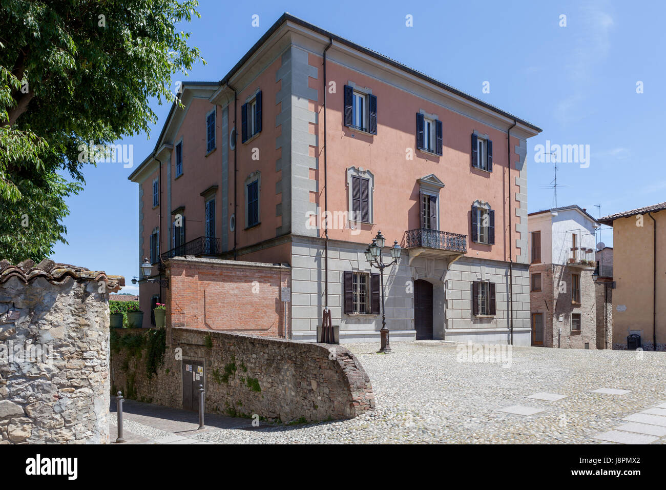 Palazzo Malaspina (Malaspina Palace). Volpedo, Italy Stock Photo - Alamy