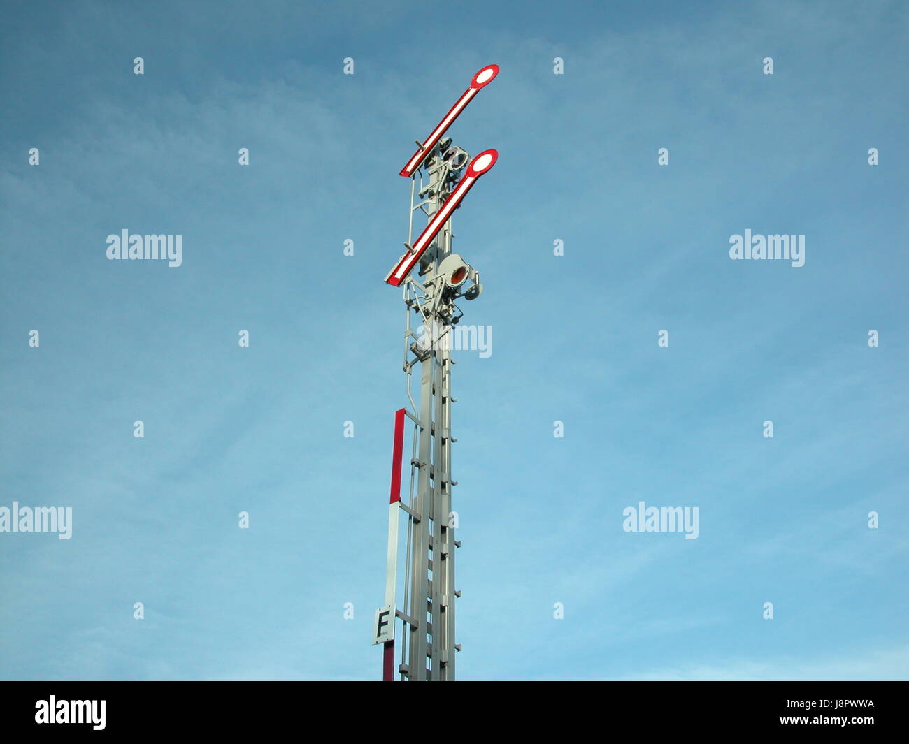 Railway signal green hi-res stock photography and images - Alamy