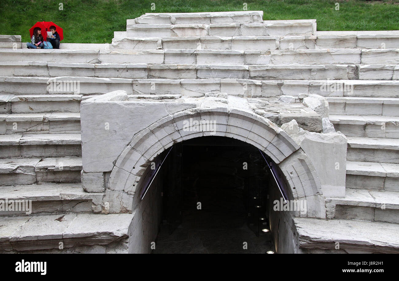 Roman stadium hi-res stock photography and images - Alamy