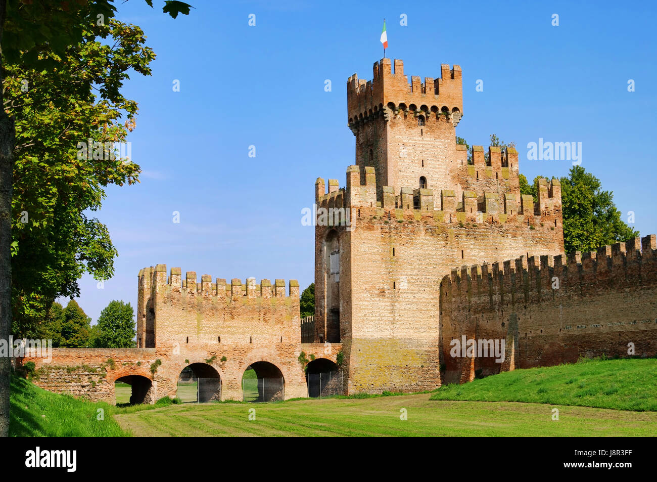 city wall, italy, chateau, castle, tower, historical, city, town ...