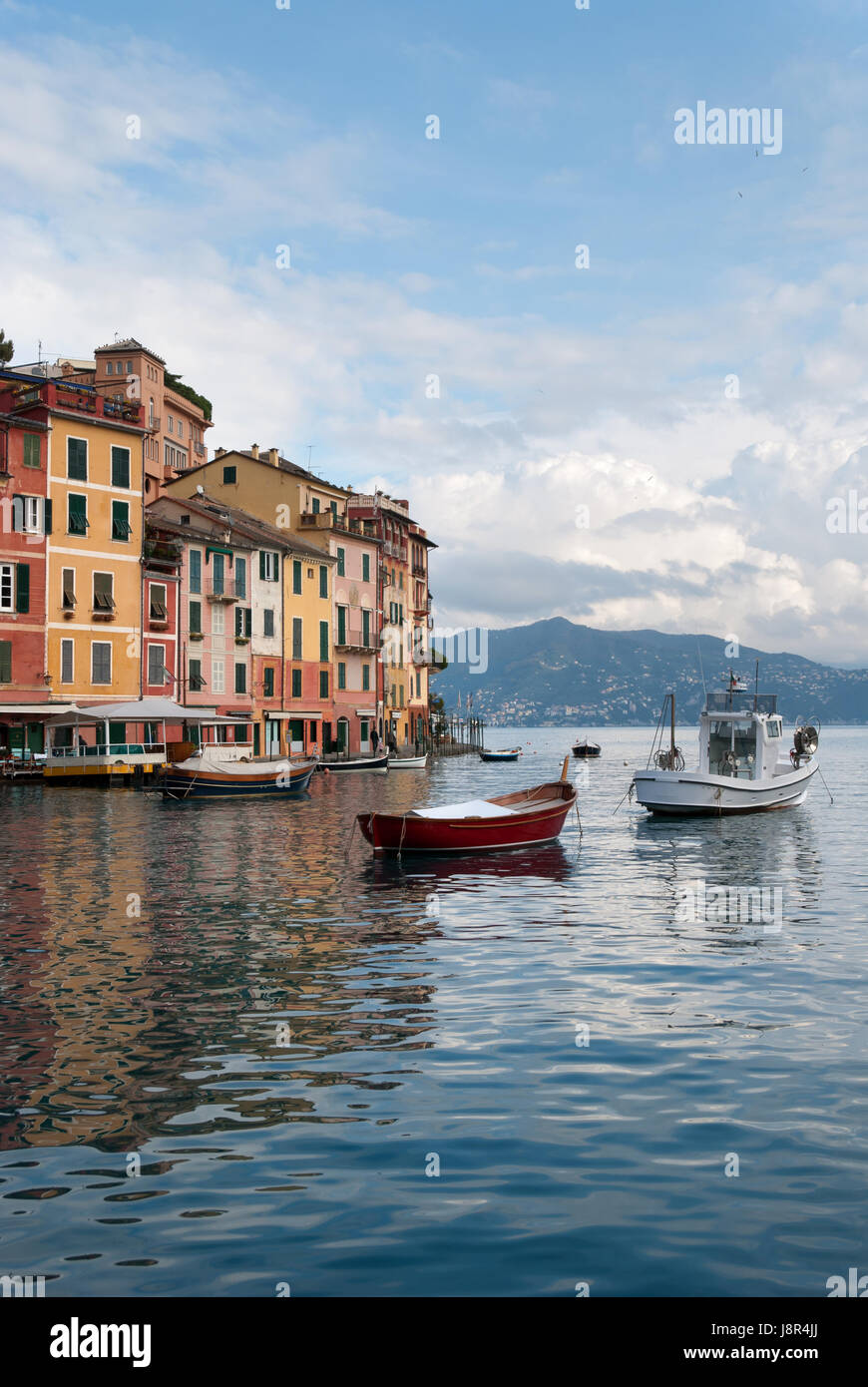 house, building, boat, goiter, firmament, sky, salt water, sea, ocean ...