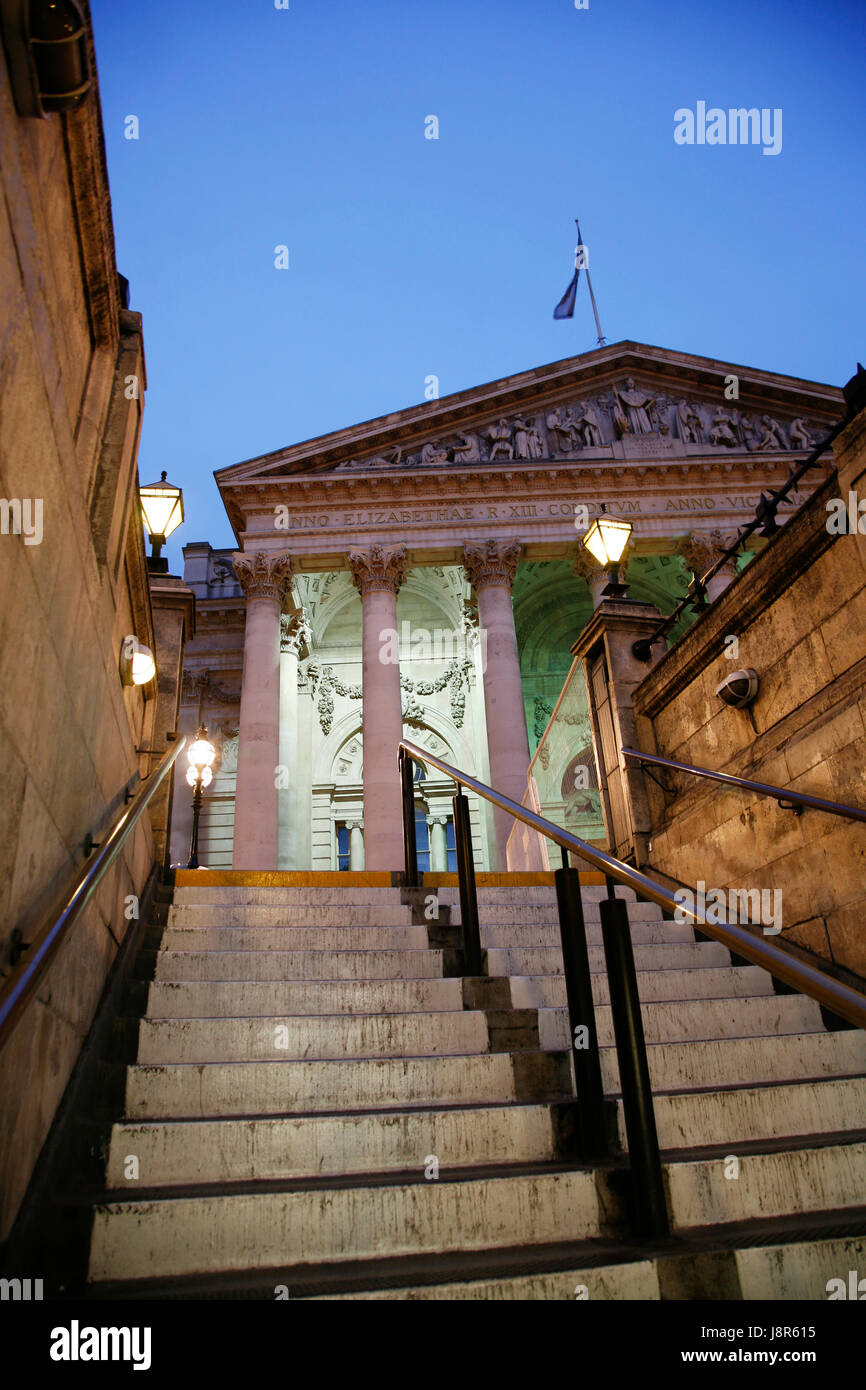 bank, lending institution, night, nighttime, europe, stock exchange ...