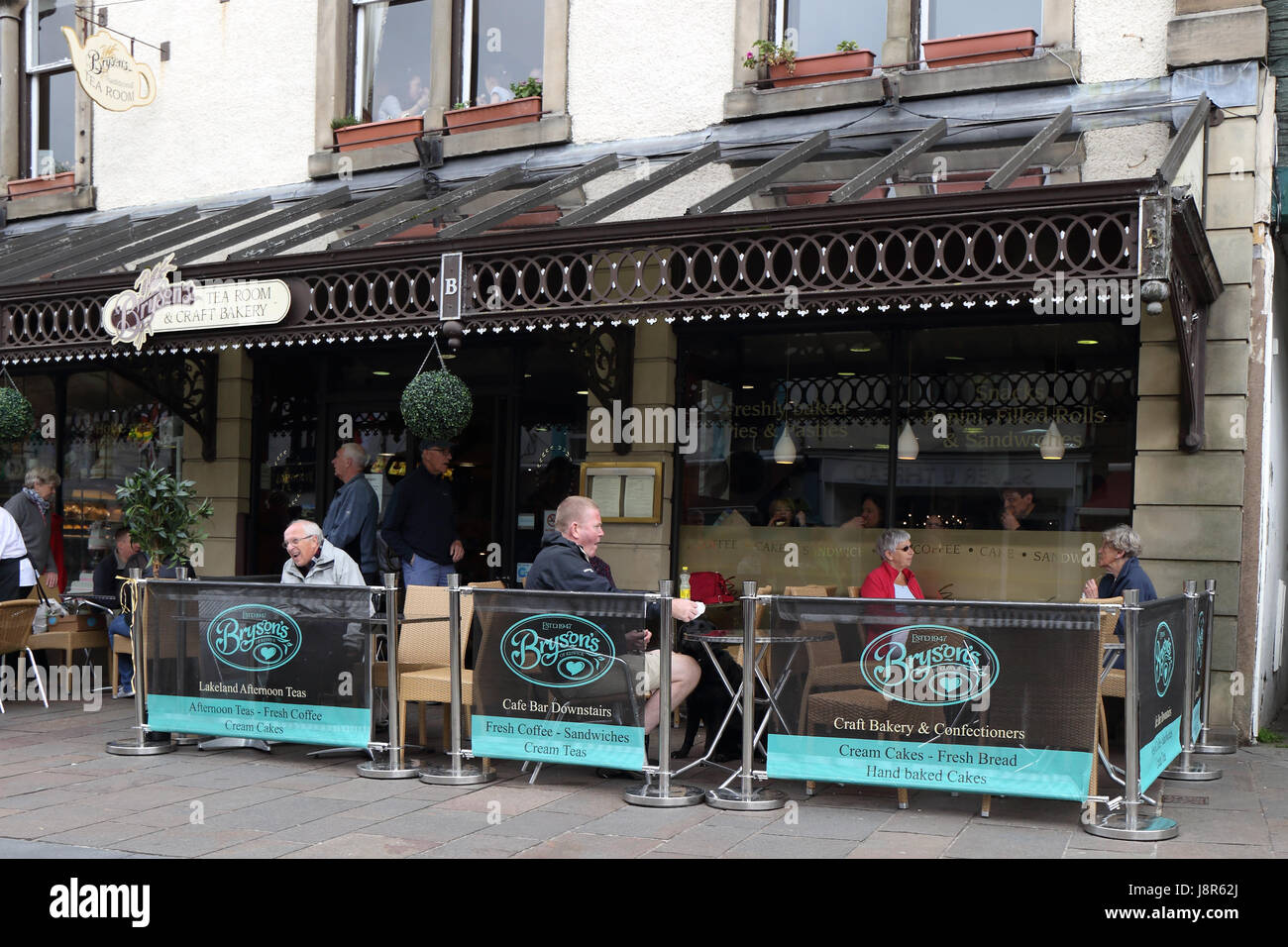 keswick street scene Stock Photo - Alamy