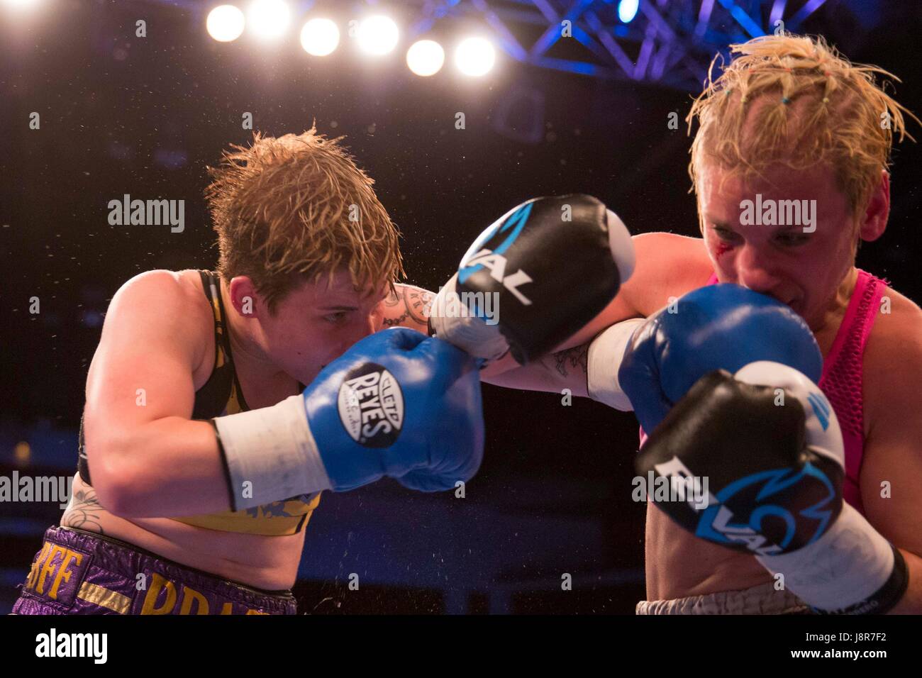 Cardiff boxers hi-res stock photography and images - Alamy