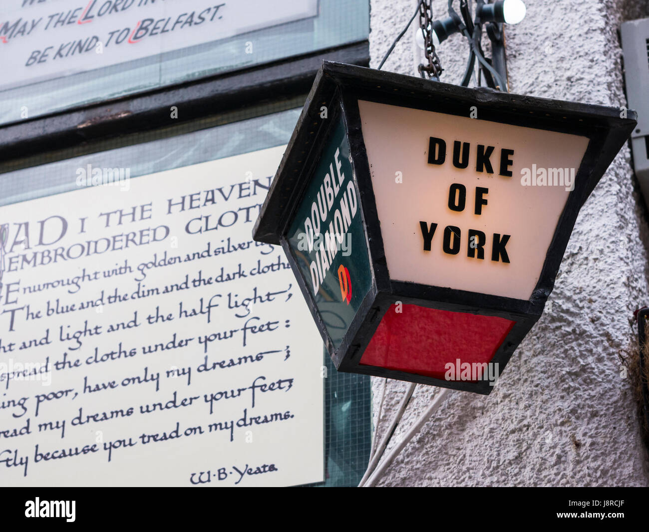 The duke of york pub belfast ireland hi-res stock photography and ...