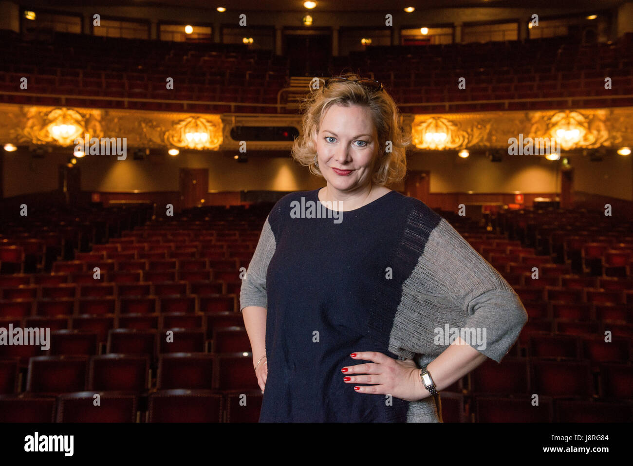 Actress Sara Stewart at The Kings Theatre Edinburgh Stock Photo - Alamy