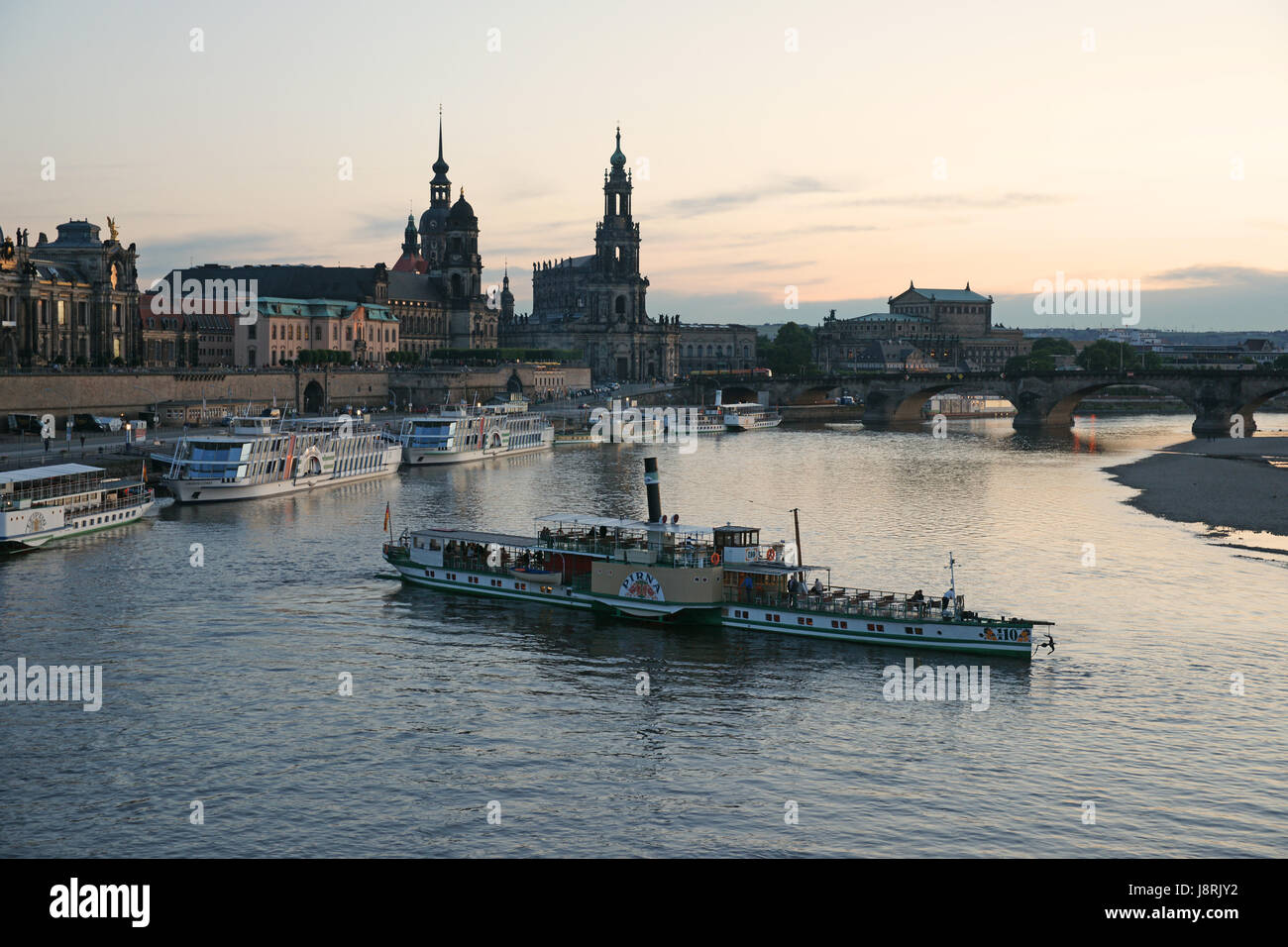 ships, sailing boat, sailboat, rowing boat, boat, watercraft, Dresden ...