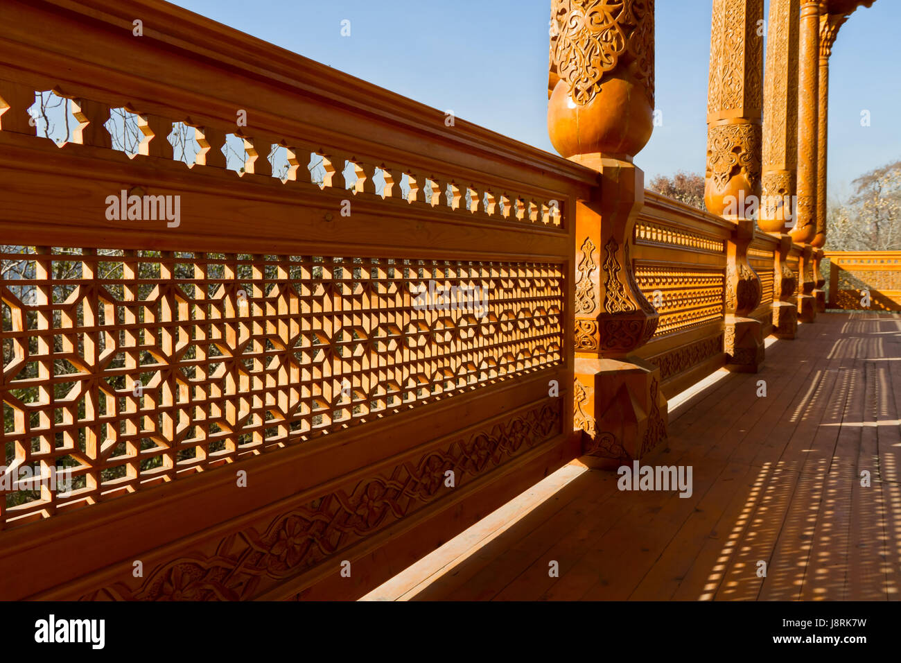 Twisted rail hi-res stock photography and images - Alamy