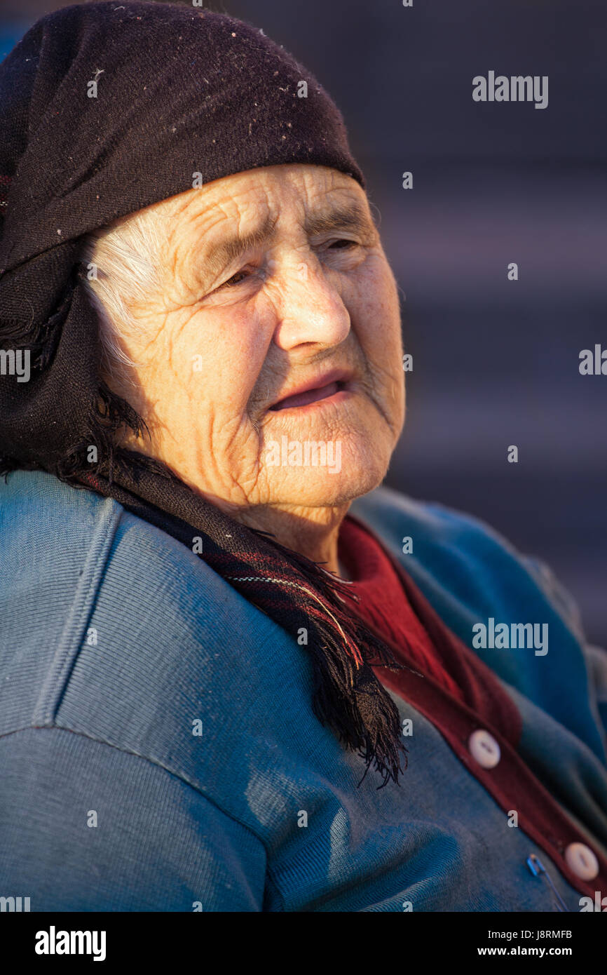 Romanian lifestyle hi-res stock photography and images - Alamy
