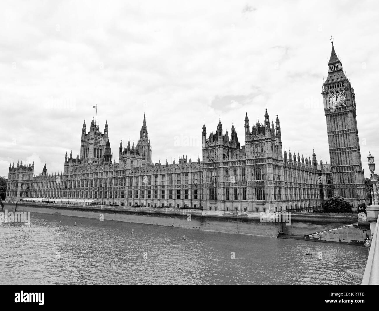 big, large, enormous, extreme, powerful, imposing, immense, relevant ...