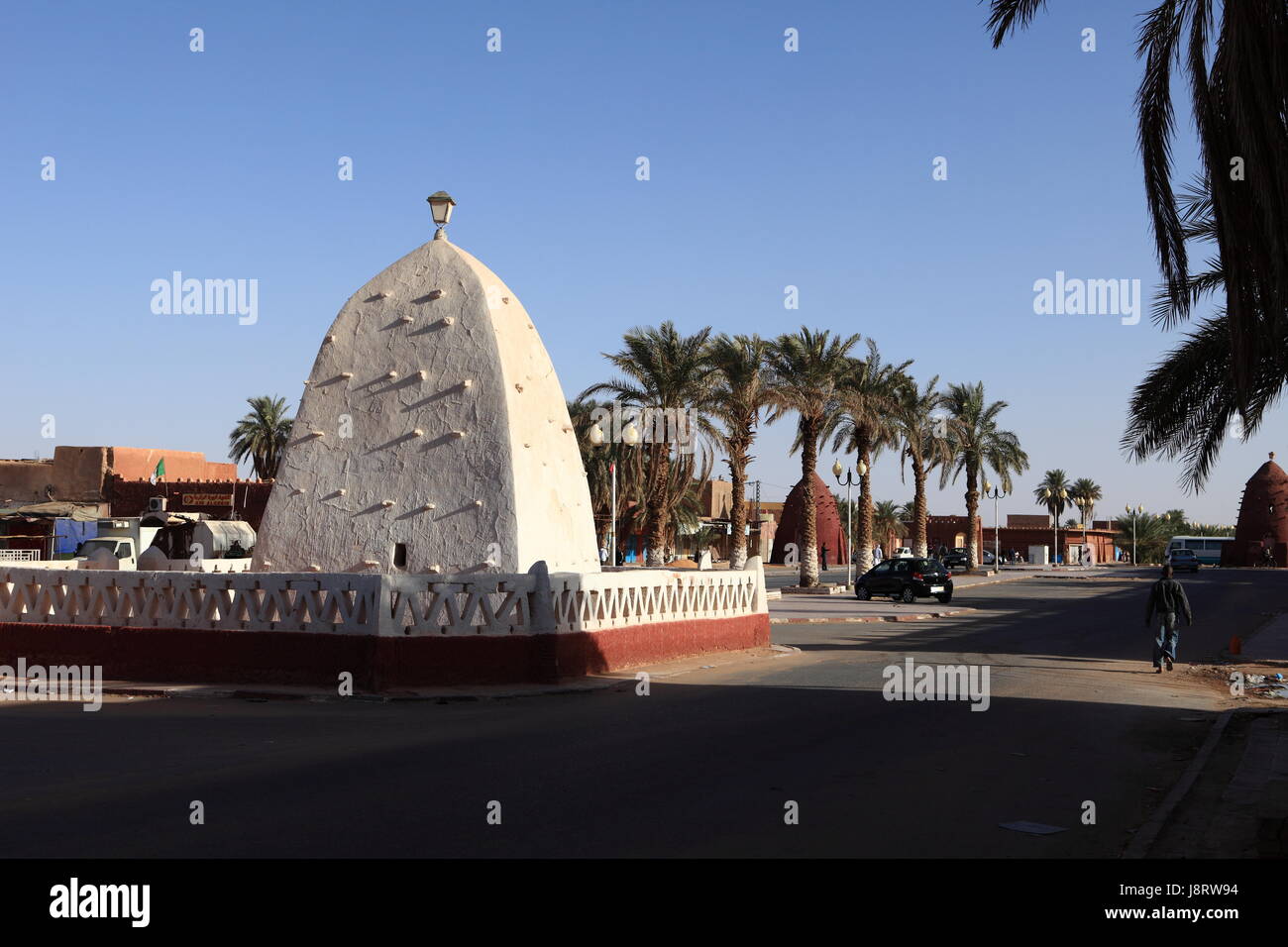 Timimoun people High Resolution Stock Photography and Images - Alamy