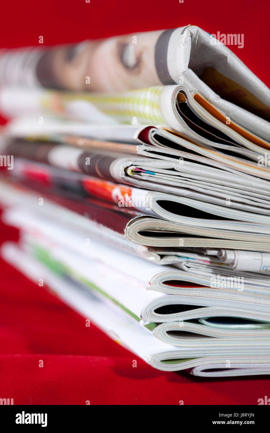 Old newspaper articles hi-res stock photography and images - Alamy