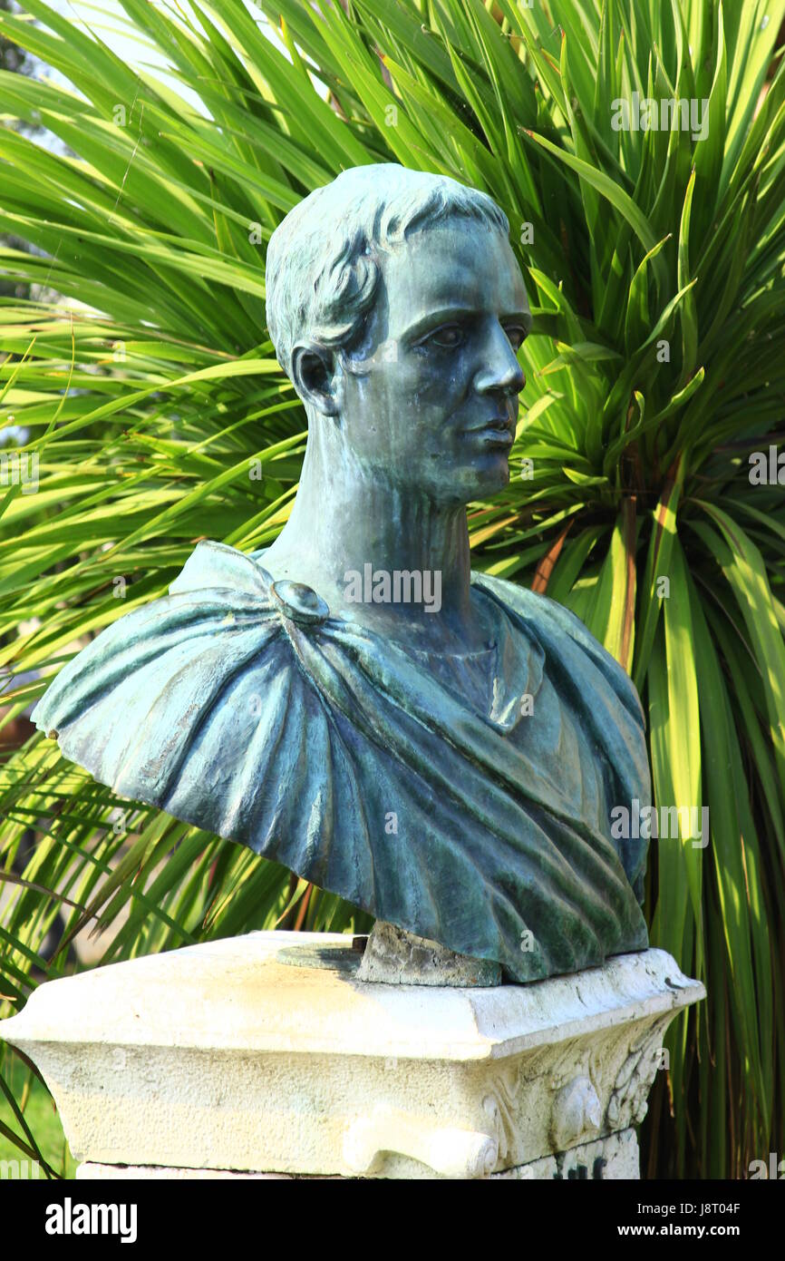 monument, antiquity, roman, author, poet, profile, monument, park ... monument, antiquity, roman, author, poet, profile, monument, park ...