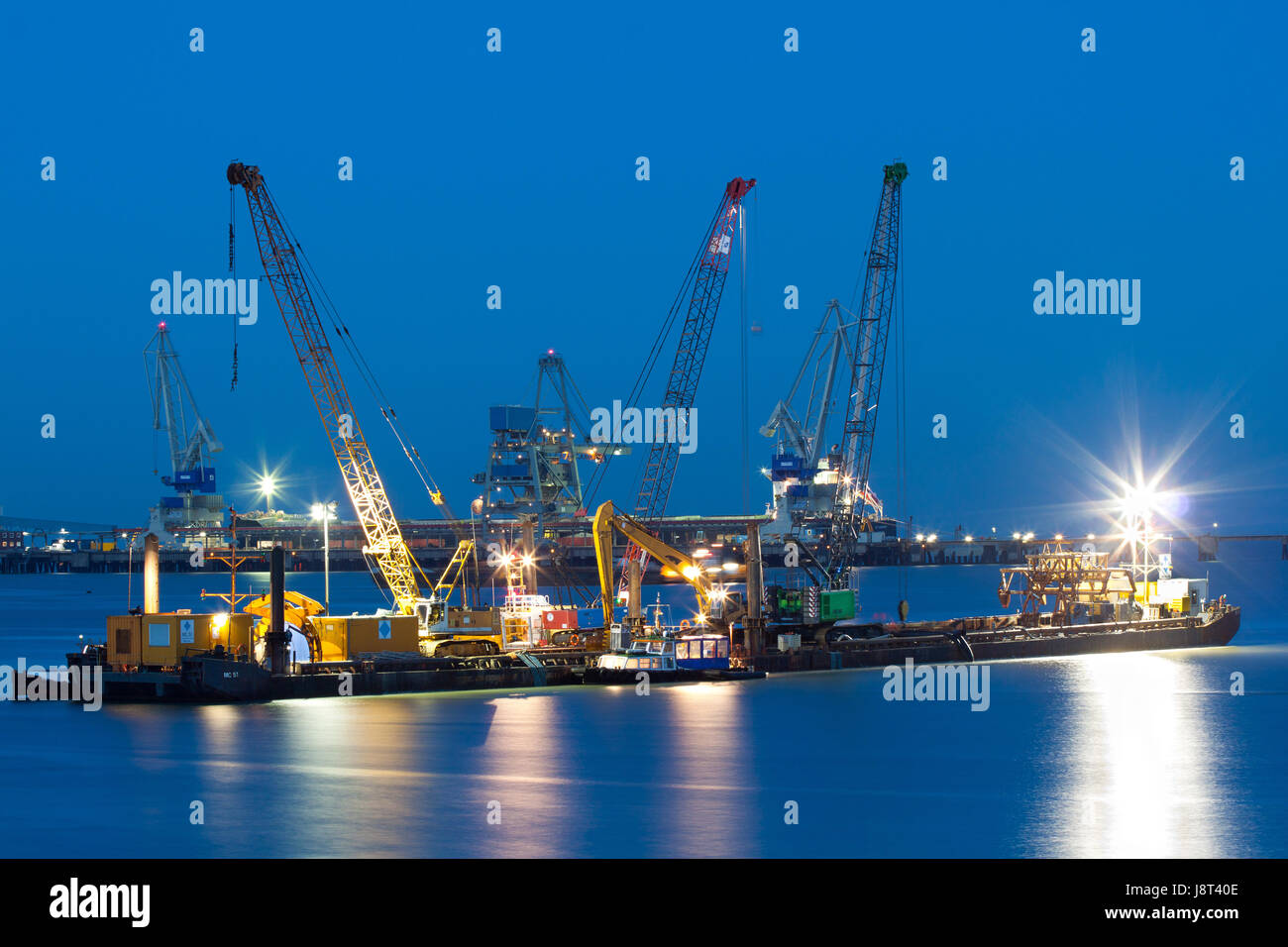 2011 gdf suez hi-res stock photography and images - Alamy