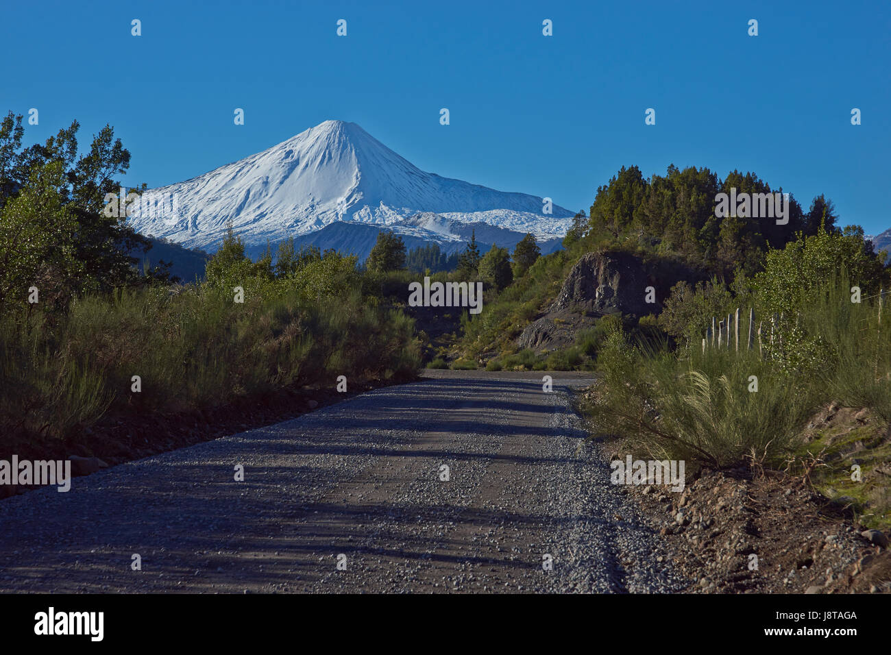 Volcan antuco hi-res stock photography and images - Alamy