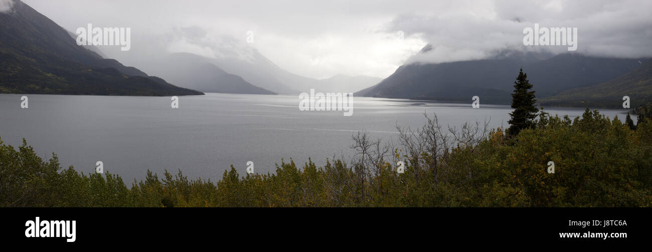 Tutshi hi-res stock photography and images - Alamy