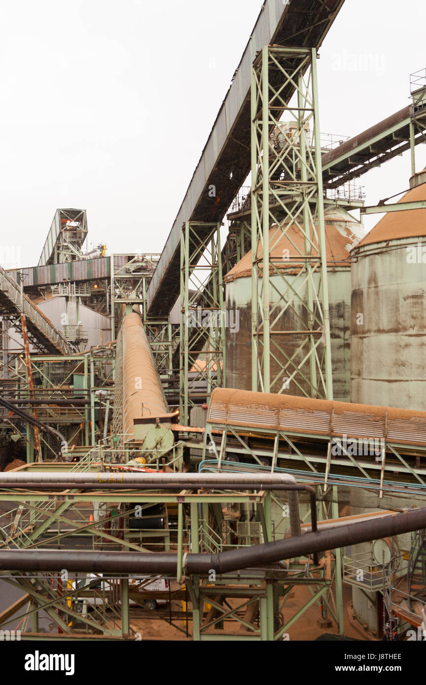 Manufacturing operations hi-res stock photography and images - Alamy