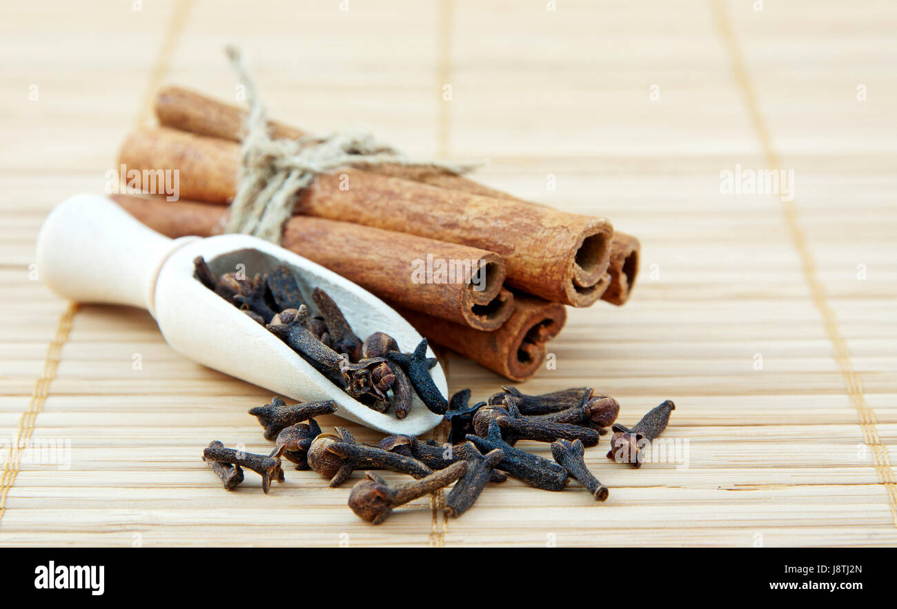 sticks, boil, cooks, boiling, cooking, spices, cinamon, cinnamon, spoon ...