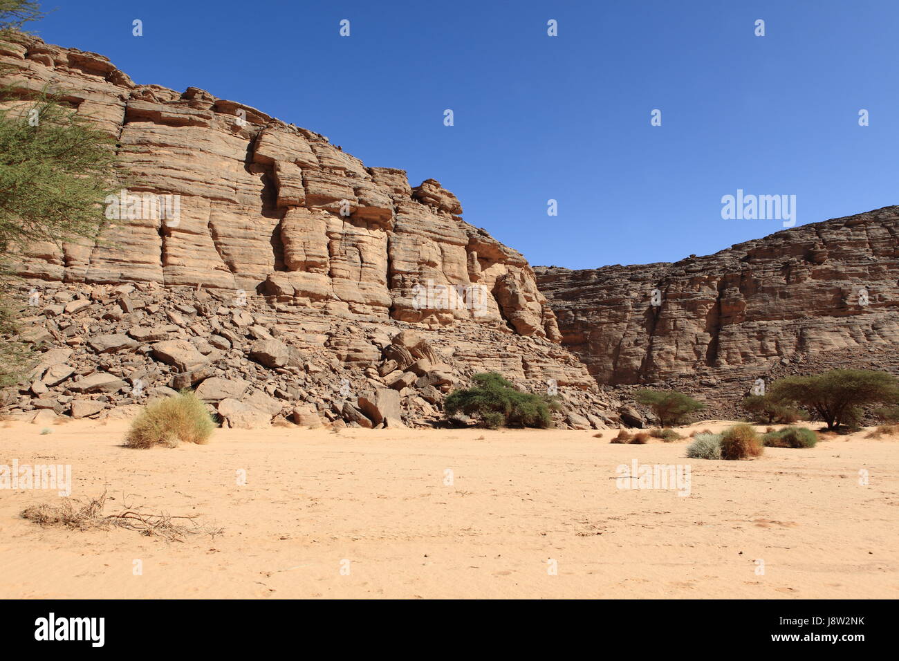 Algeria massif hi-res stock photography and images - Alamy