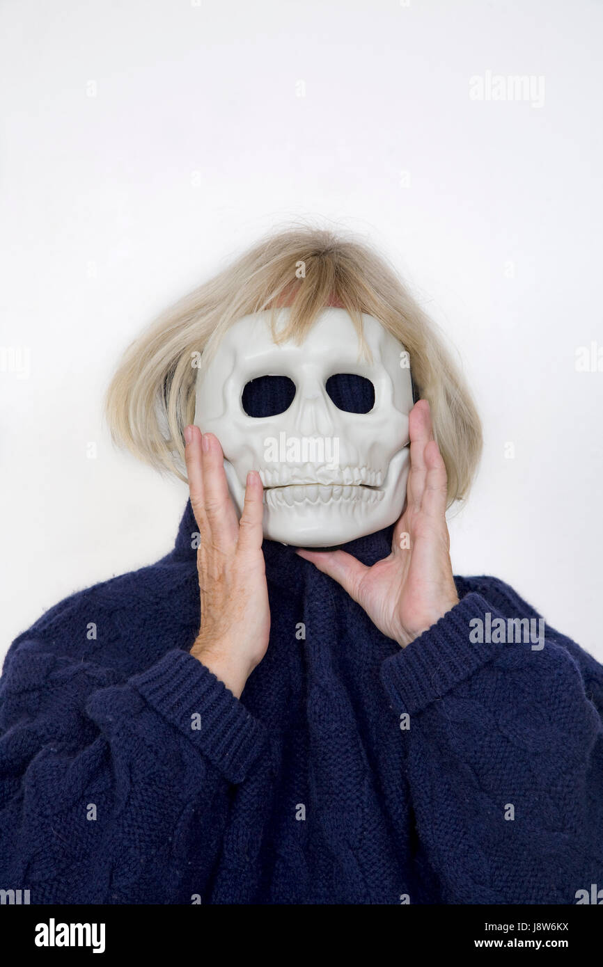 Person in alien mask woman hi-res stock photography and images - Alamy