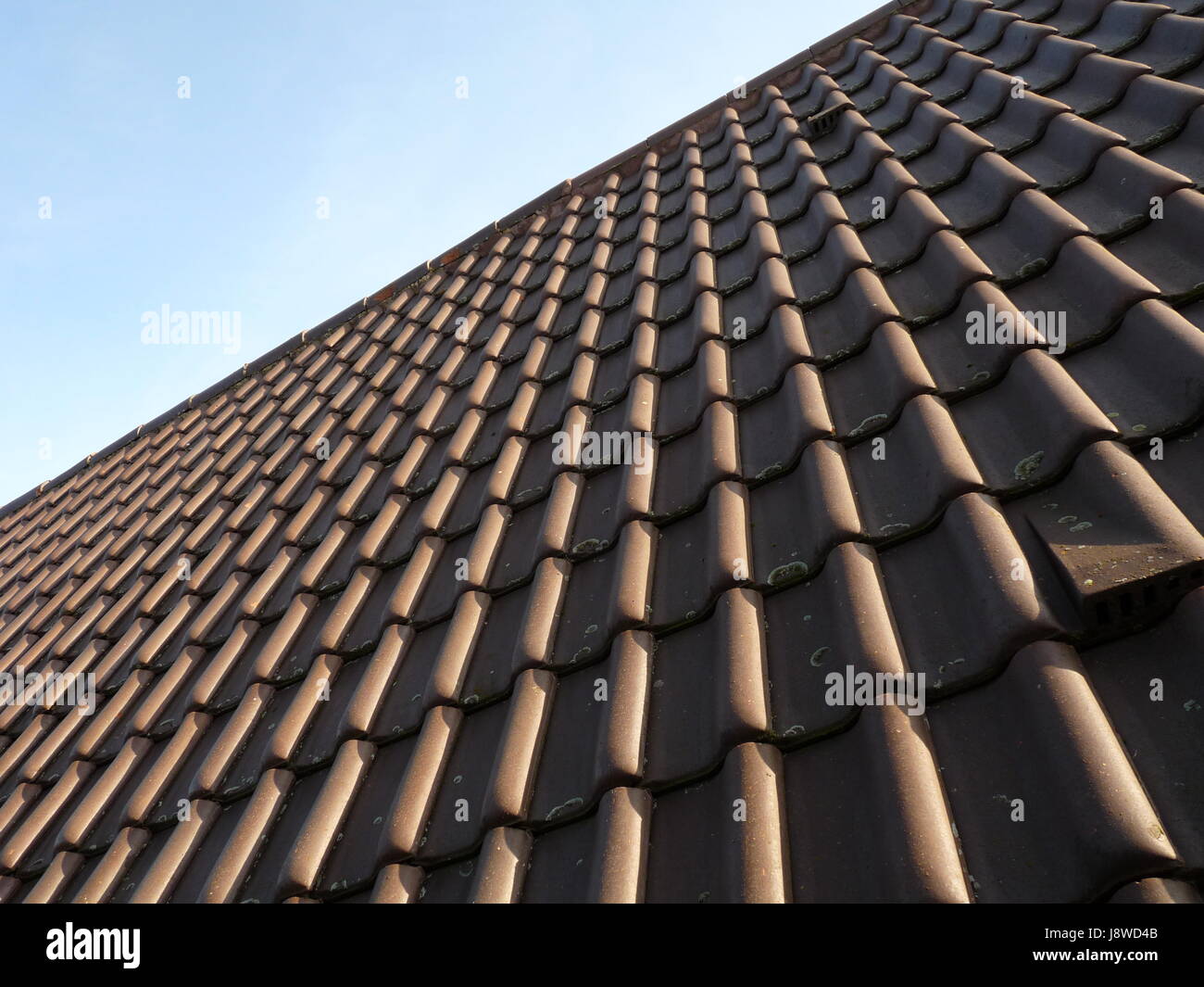 Undulated roof hi-res stock photography and images - Alamy