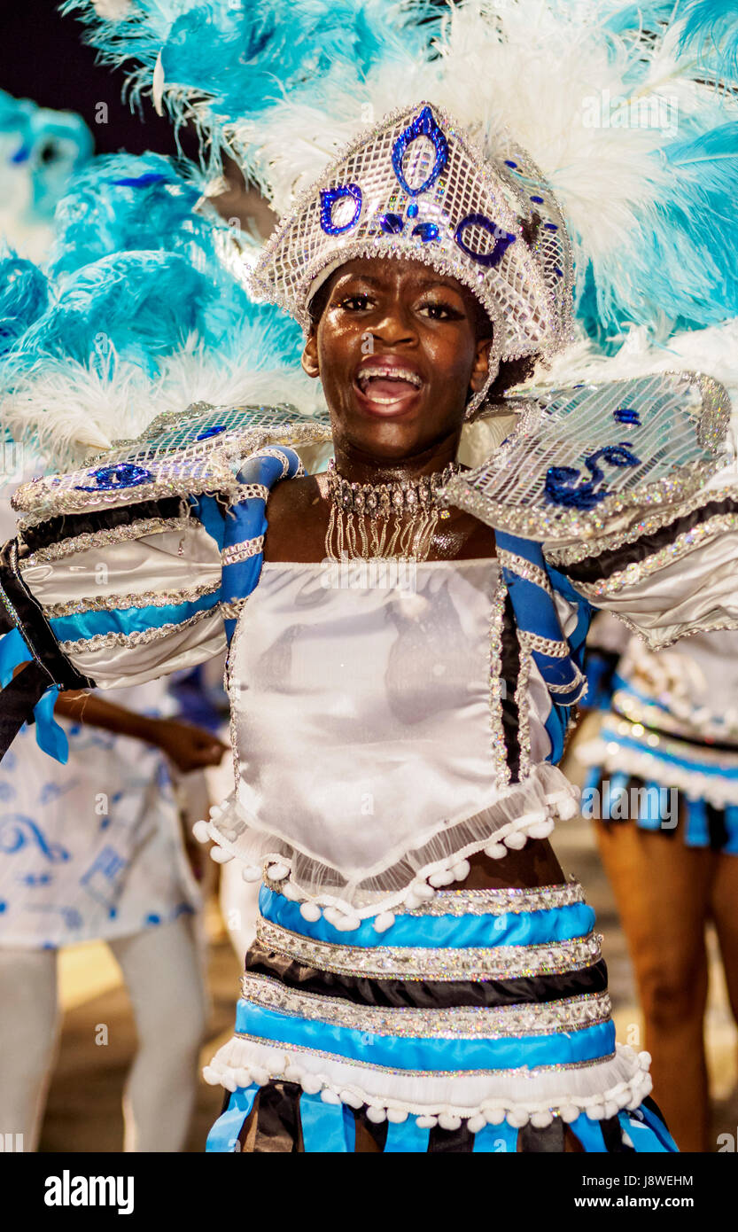 Rio samba local hi-res stock photography and images - Alamy