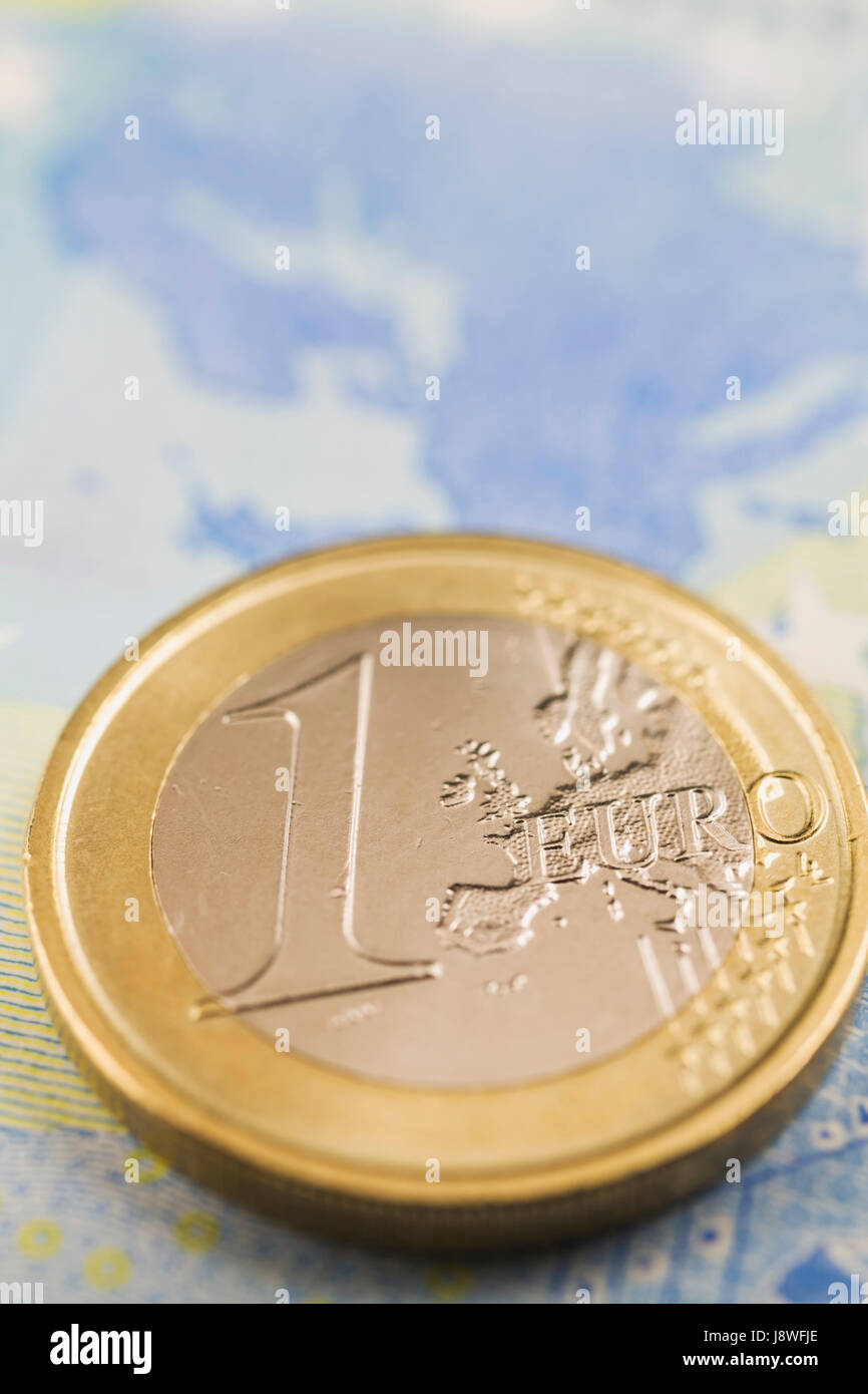 Euro coin note hi-res stock photography and images - Alamy