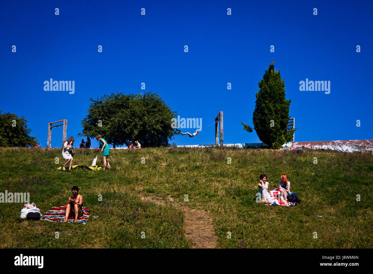 People relaxing in Mauer Park, Berlin, Germany Stock Photo - Alamy