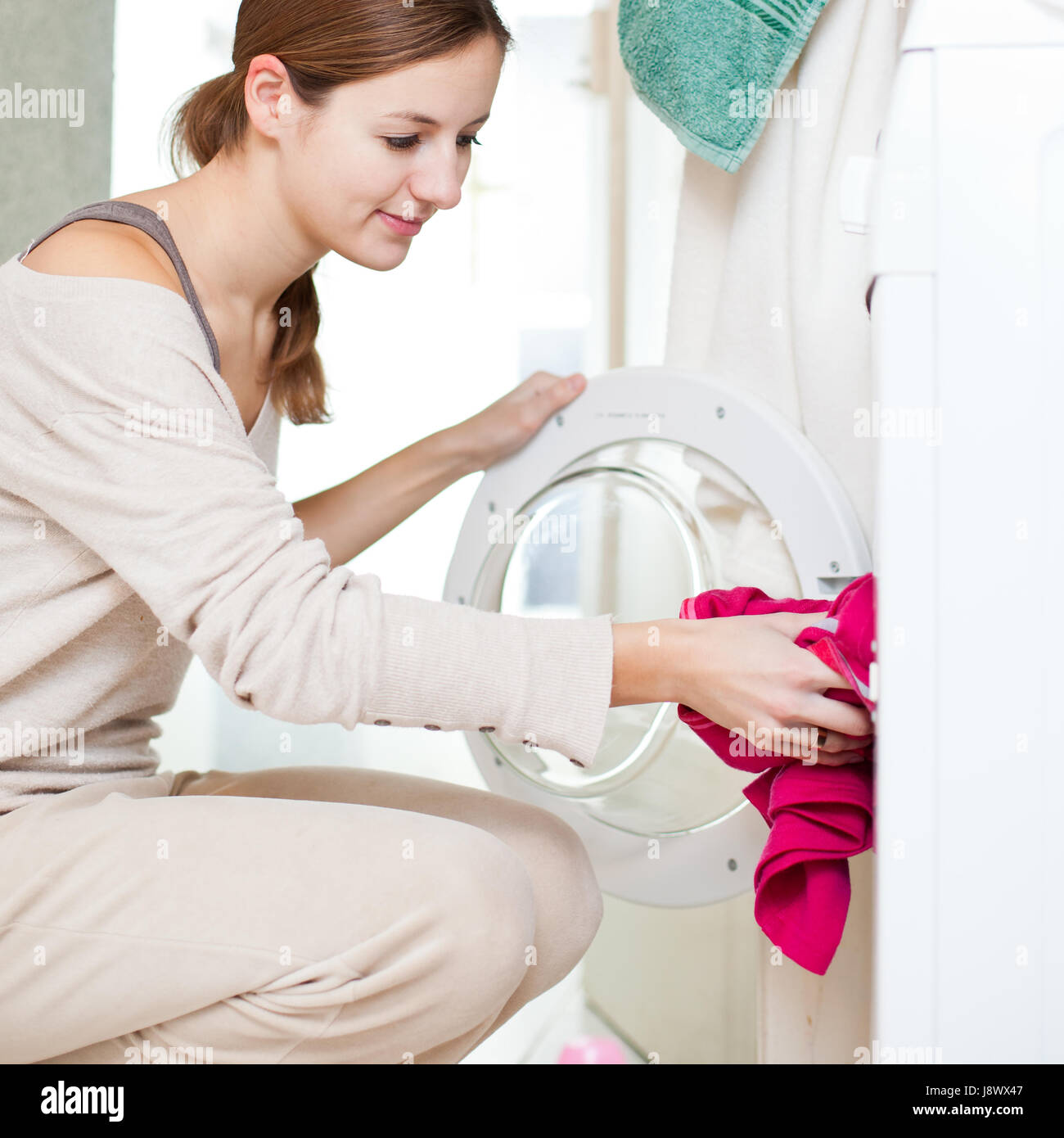 woman, housewife, wash, washing, laundry, young, younger, robot ...