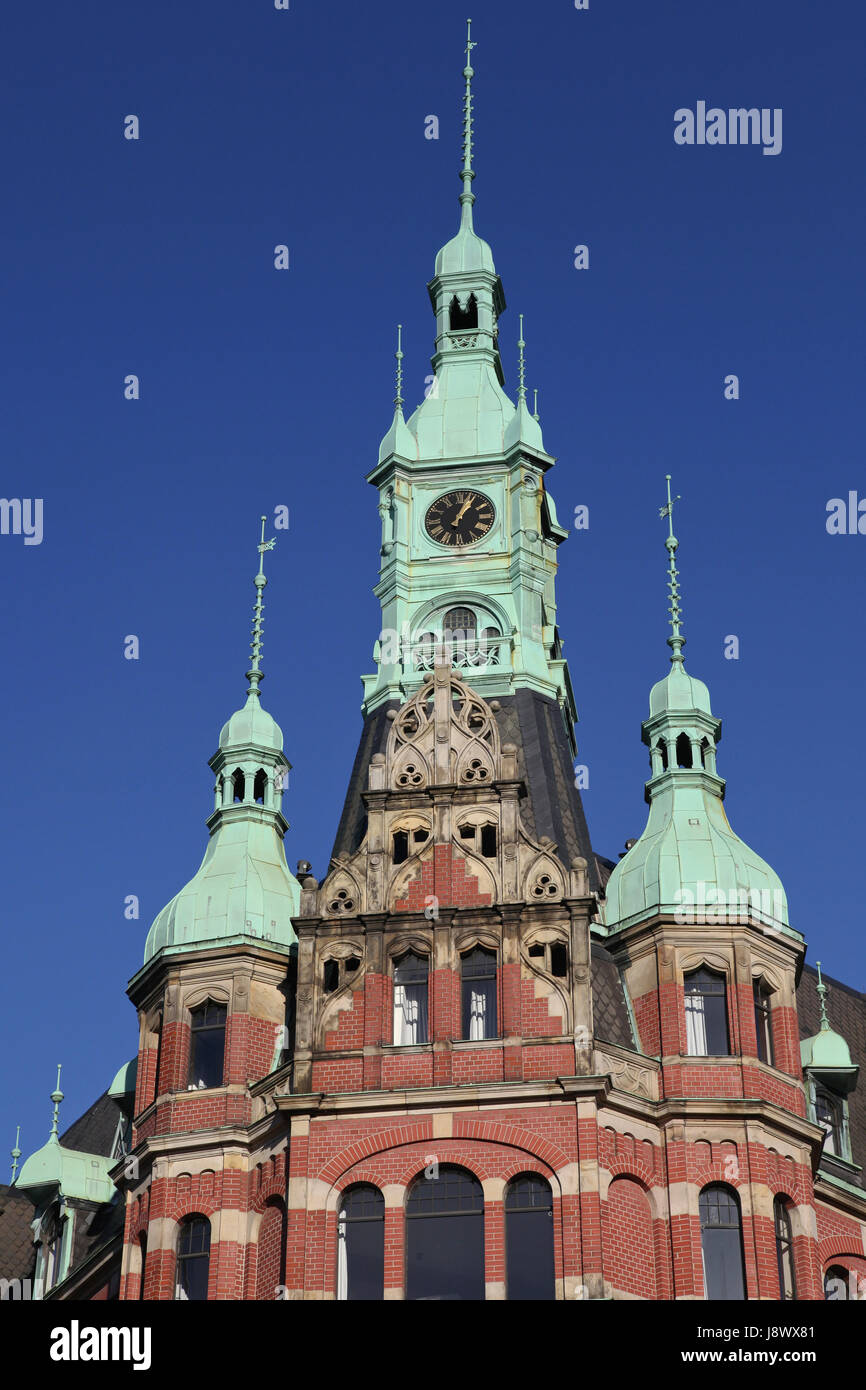 towers, style of construction, architecture, architectural style ...